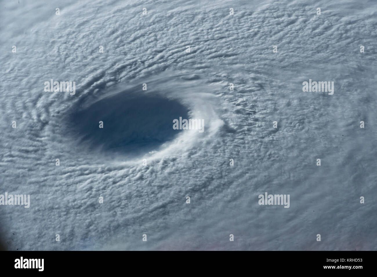 Super typhoon hi-res stock photography and images - Alamy
