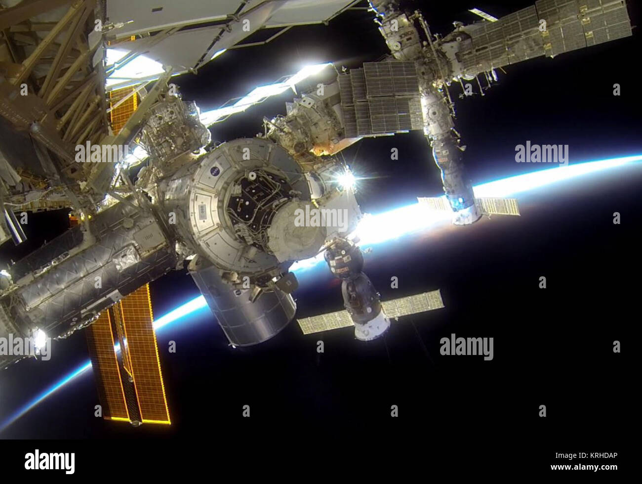 Spacewalk observation hi-res stock photography and images - Alamy