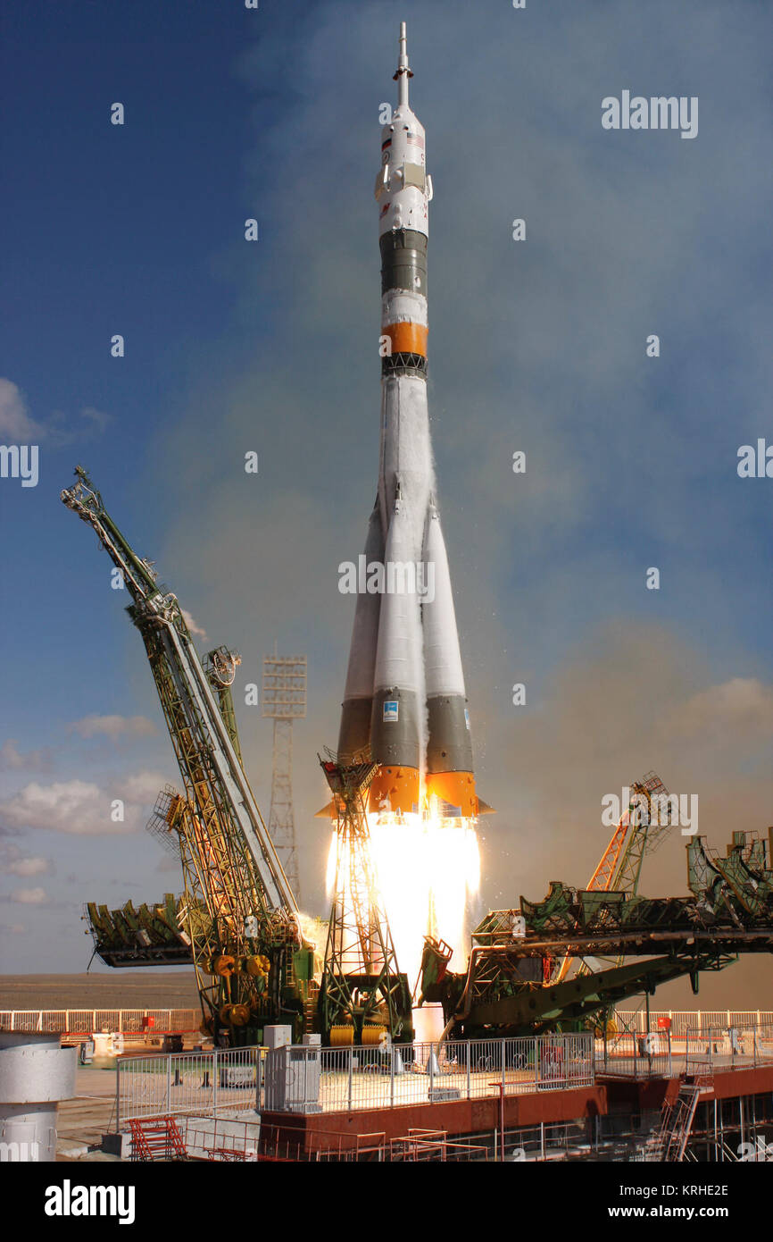 The Soyuz TMA-13 spacecraft, carrying Expedition 18 Commander Michael ...