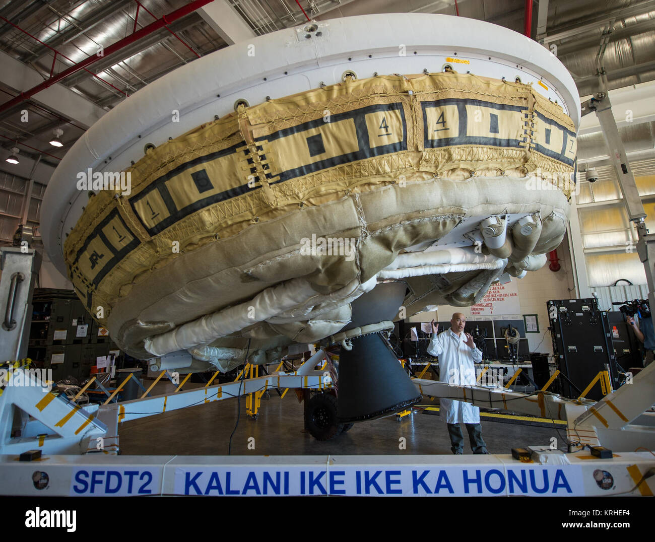 NASA's Jet Propulsion Laboratory (JPL) Low-Density Supersonic Decelerator (LDSD) Integration and ...