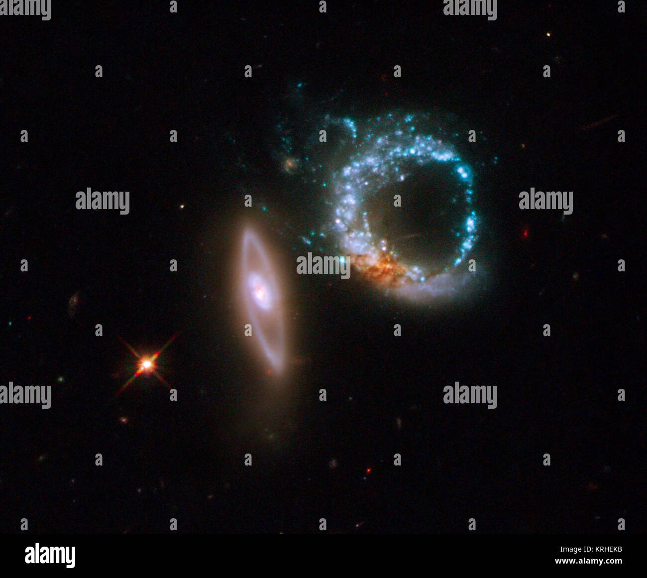 Arp 147 hi-res stock photography and images - Alamy