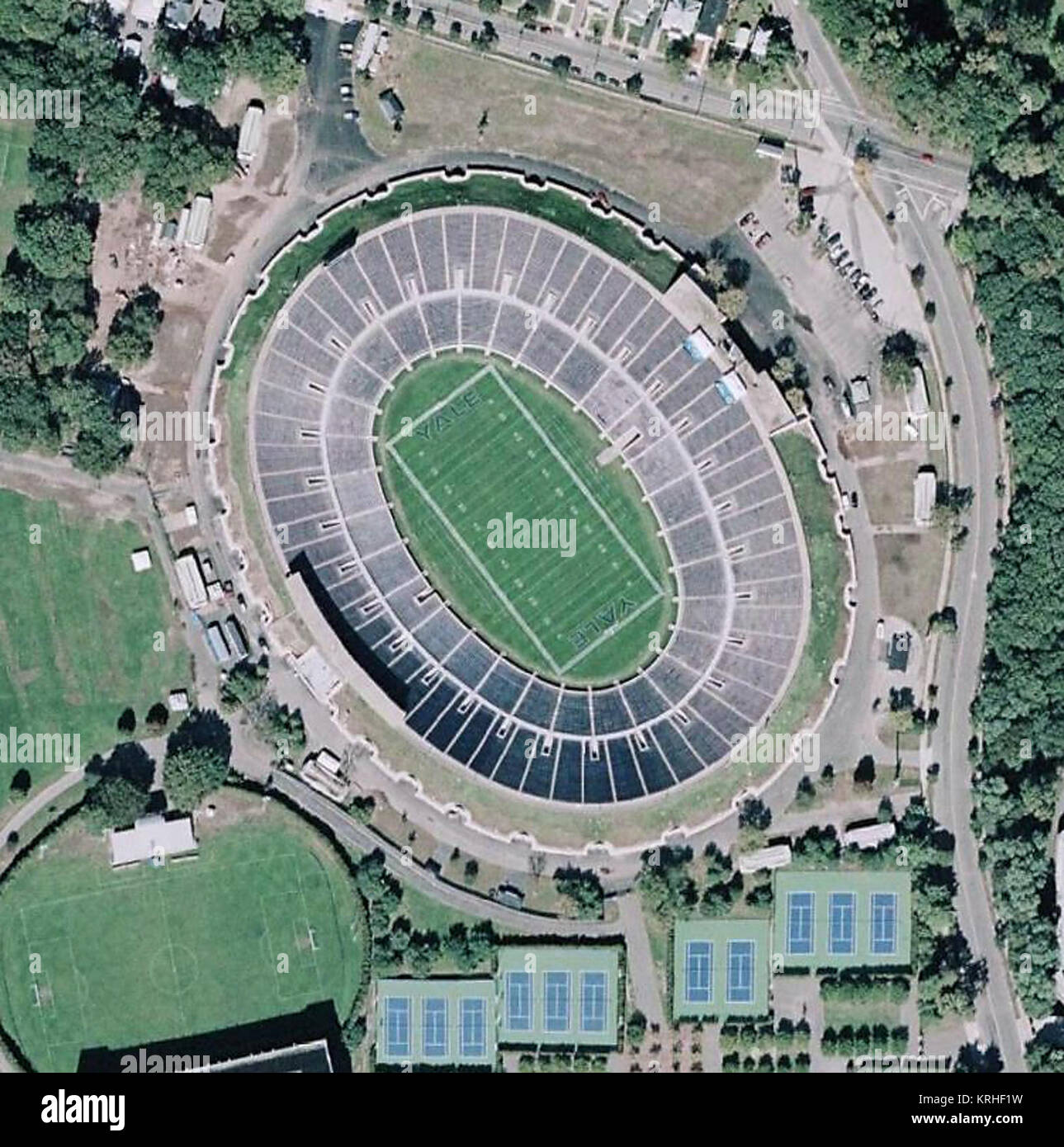 The yale bowl hi-res stock photography and images - Alamy