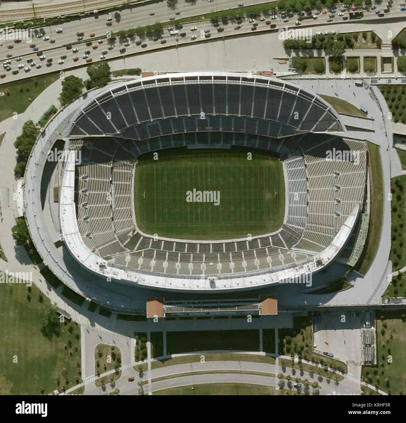 Soldier field aerial hi-res stock photography and images - Alamy