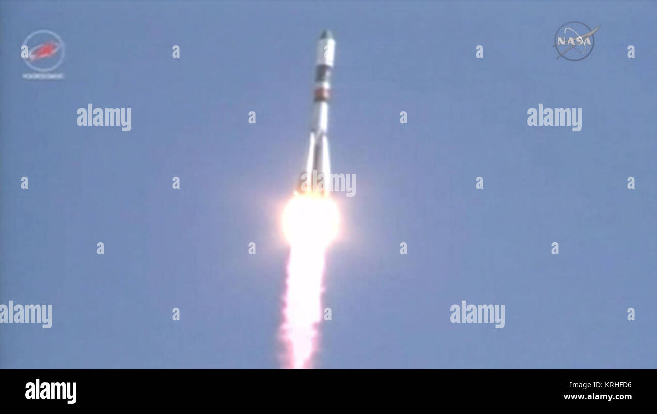 Progress M-28M launches from the Baikonur Cosmodrome Stock Photo - Alamy