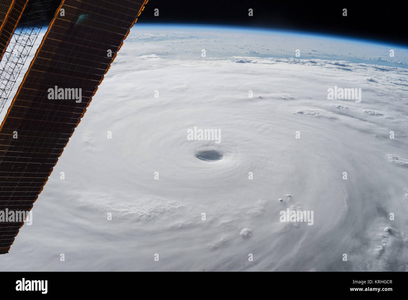 ISS-44 Typhoon Soudelor (2 Stock Photo - Alamy