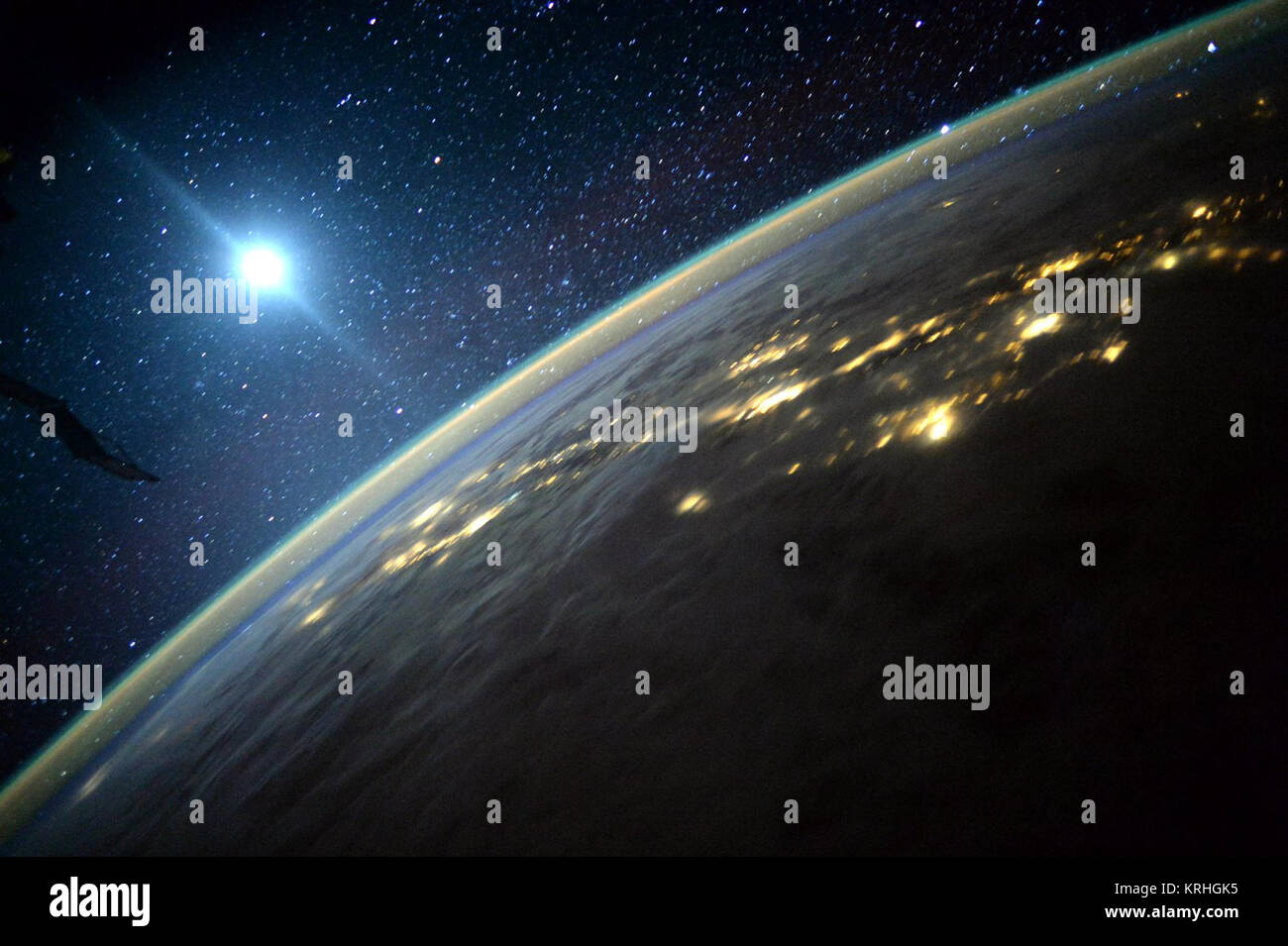 Iss earth moon hi-res stock photography and images - Alamy