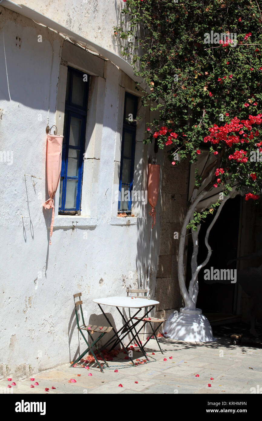 Traditional colors for Greek architecture Stock Photo - Alamy