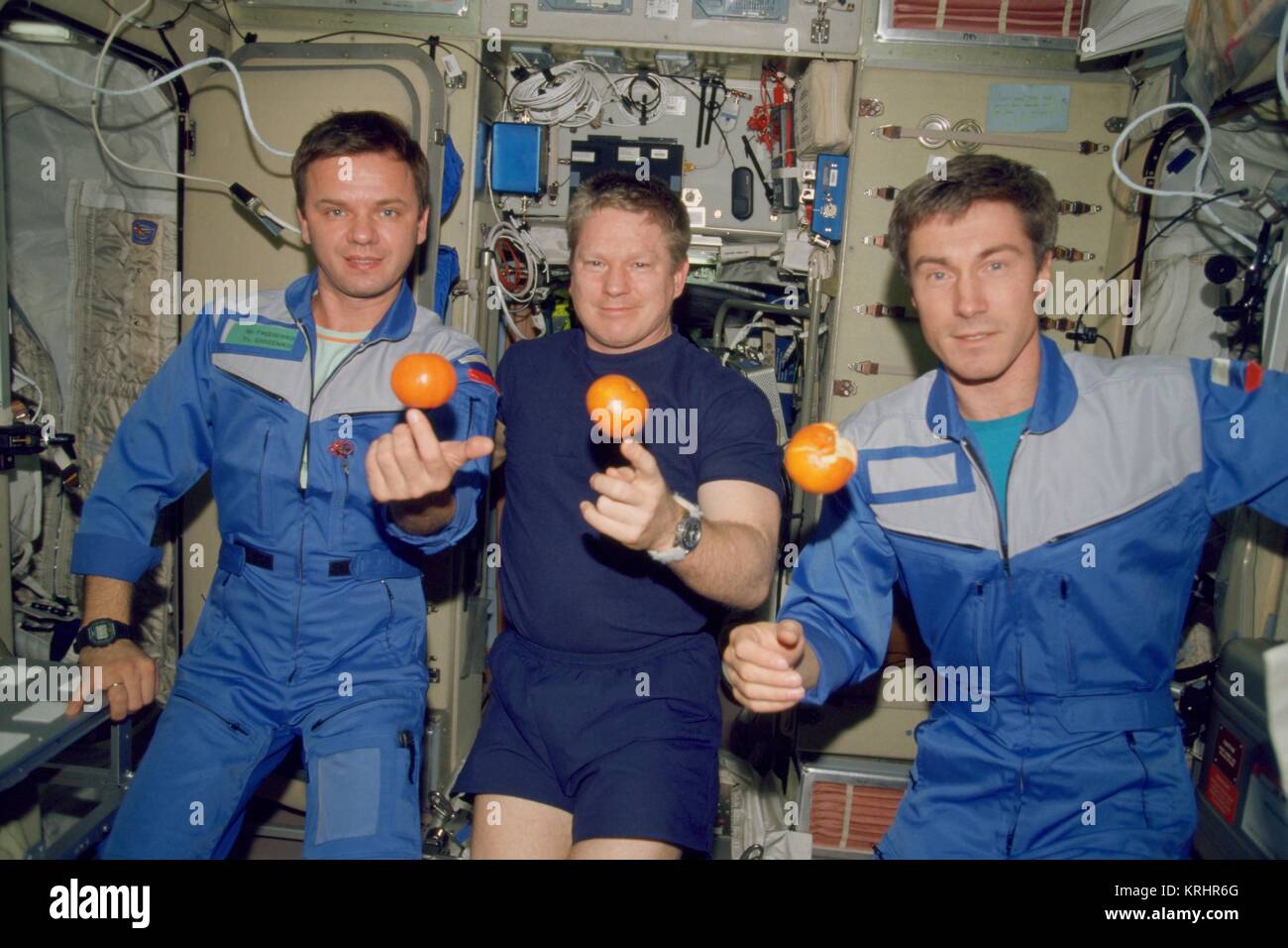 NASA International Space Station Expedition 1 prime crew members (L-R ...