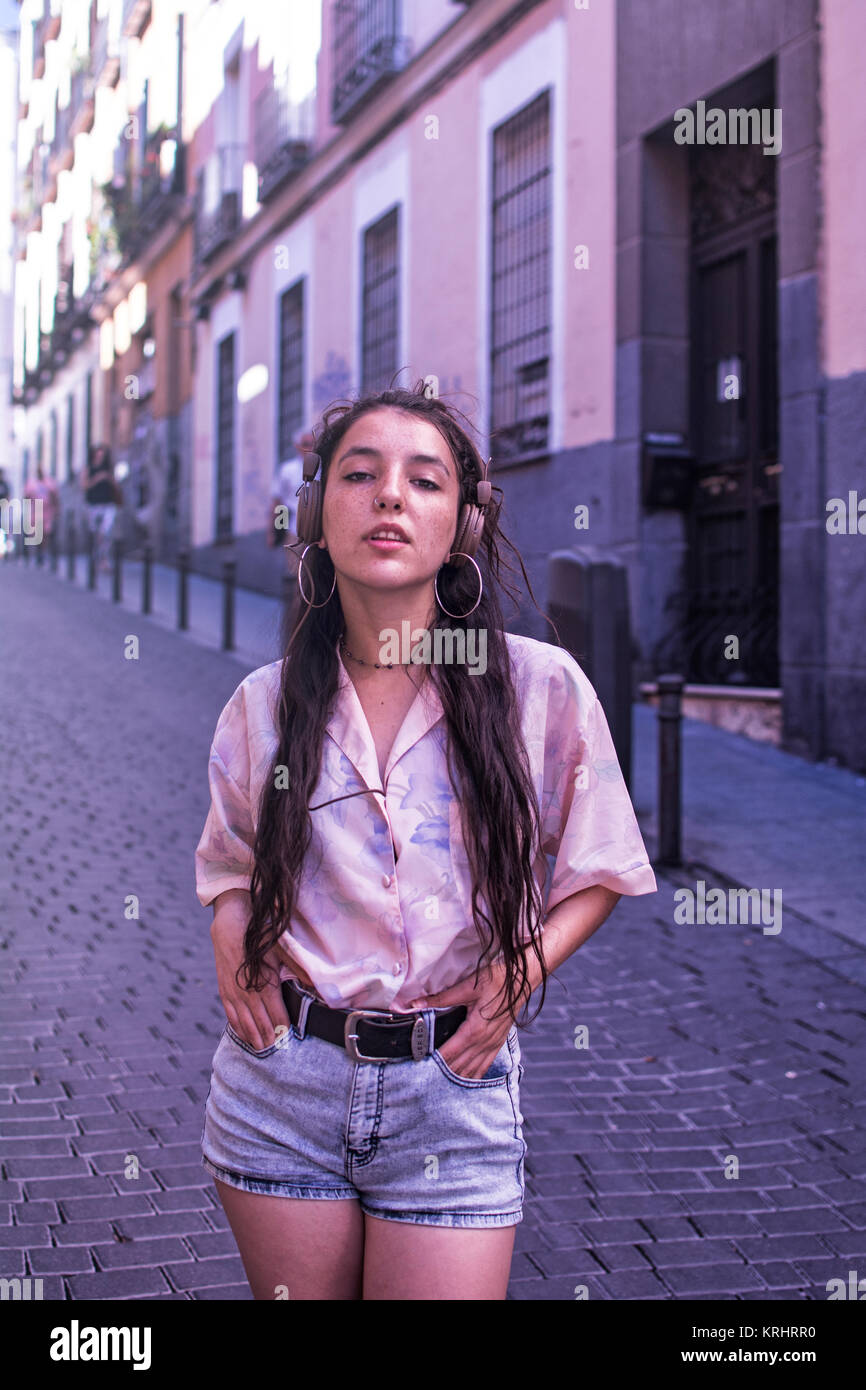 portrait young woman listen music Stock Photo - Alamy