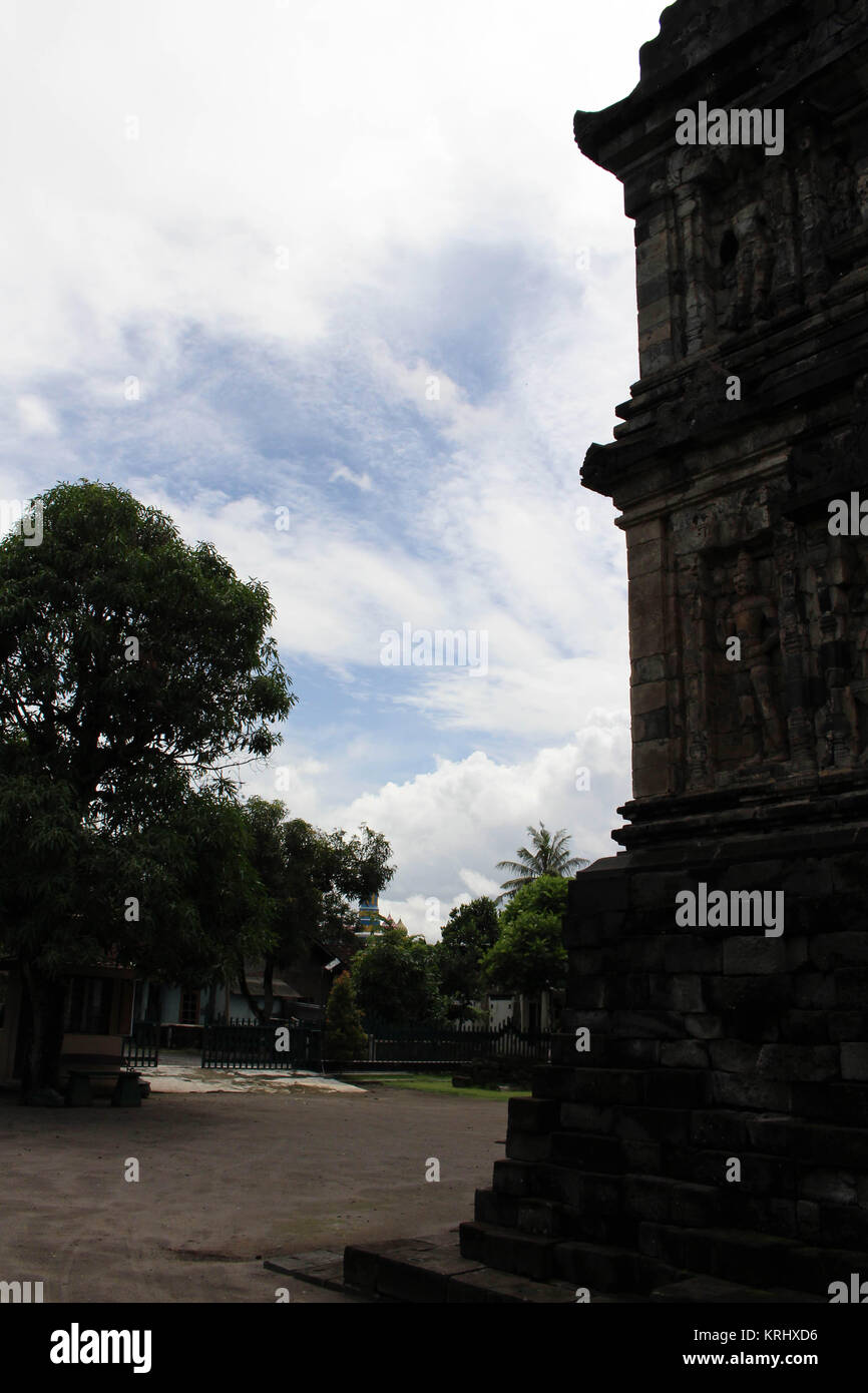 Jogjakarta in Indonesia has dozens temples (beside the popular ...