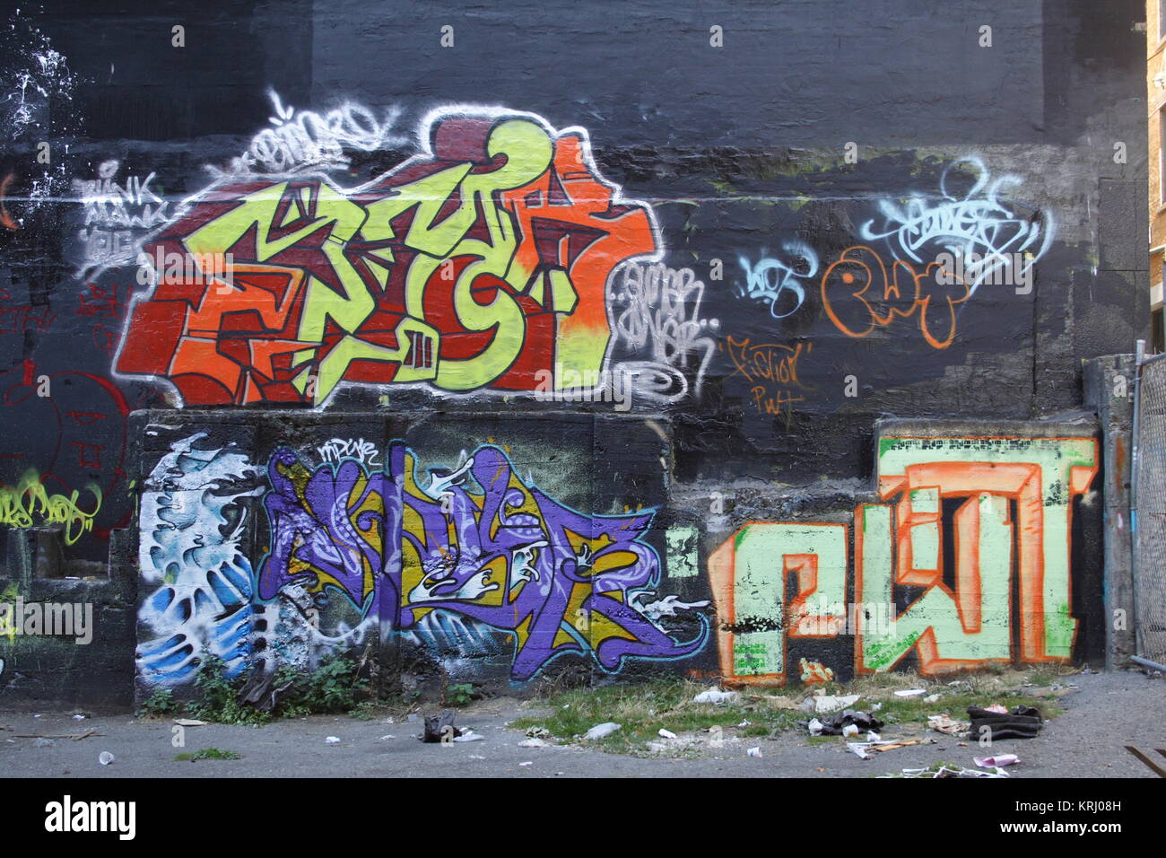 Tagging murals hi-res stock photography and images - Alamy