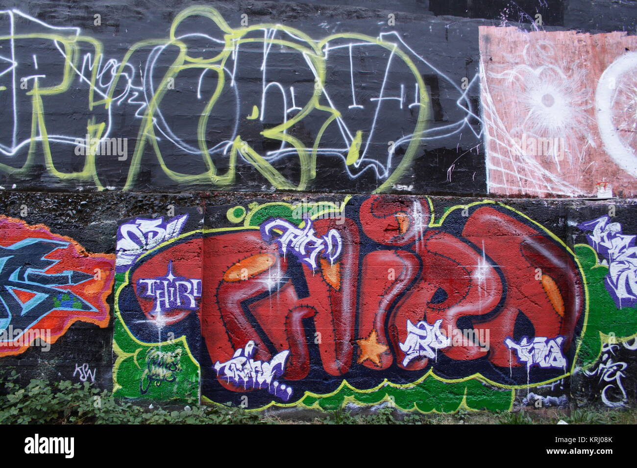 Vancouver graffiti, street art and tagging Stock Photo - Alamy