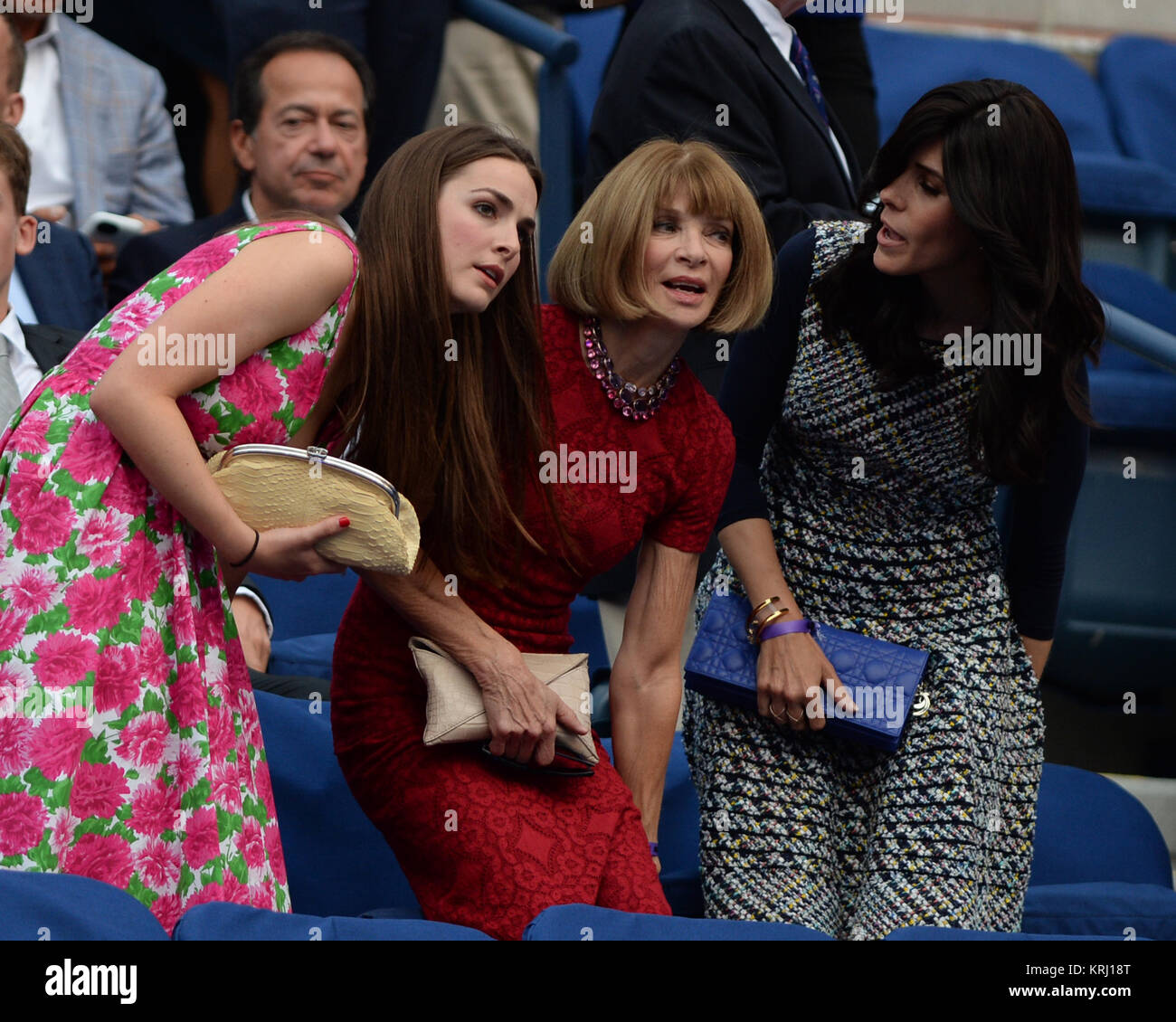 NEW YORK, NY - AUGUST 31: Anna Wintour Bee Shaffer Cheryl Scharf and ...