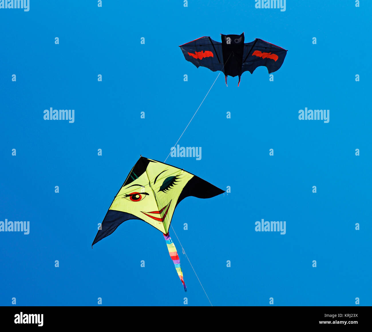 Kite kites sky summer tail texture white wind kite hi-res stock ...