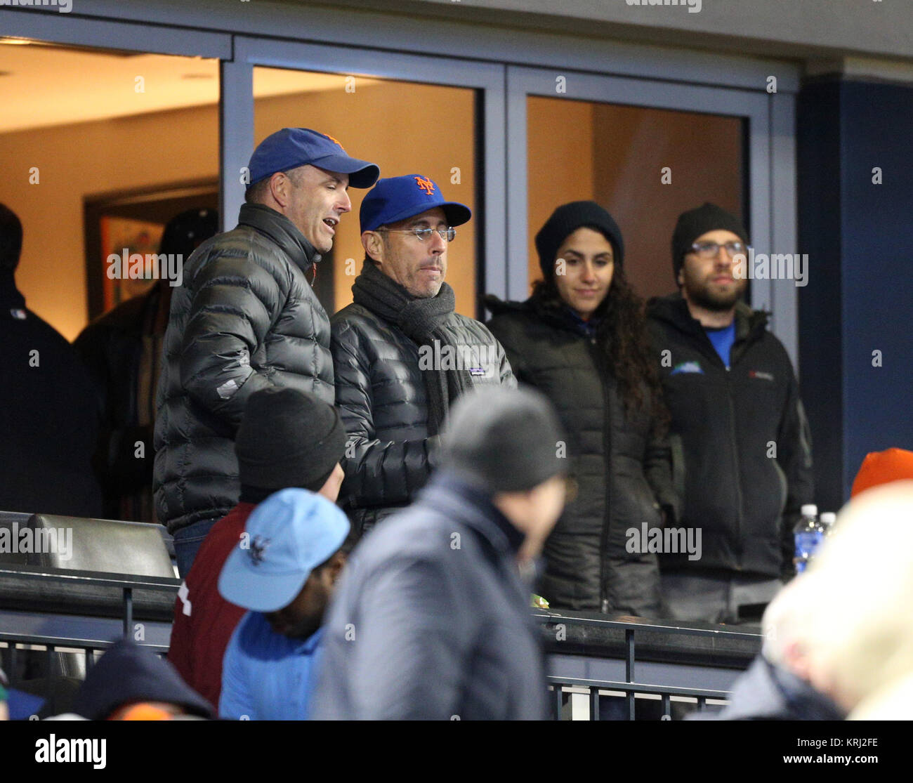 Jerry seinfeld comedian hi-res stock photography and images - Alamy