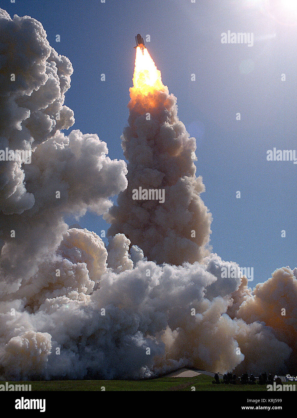 STS 52 Launch Stock Photo - Alamy