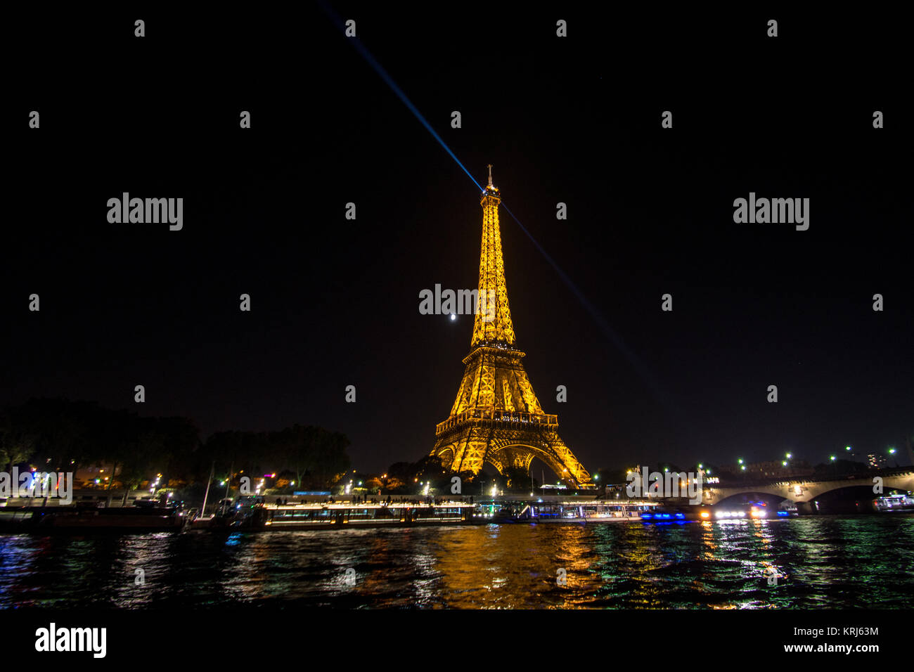 Eiffl tower paris france hi-res stock photography and images - Alamy