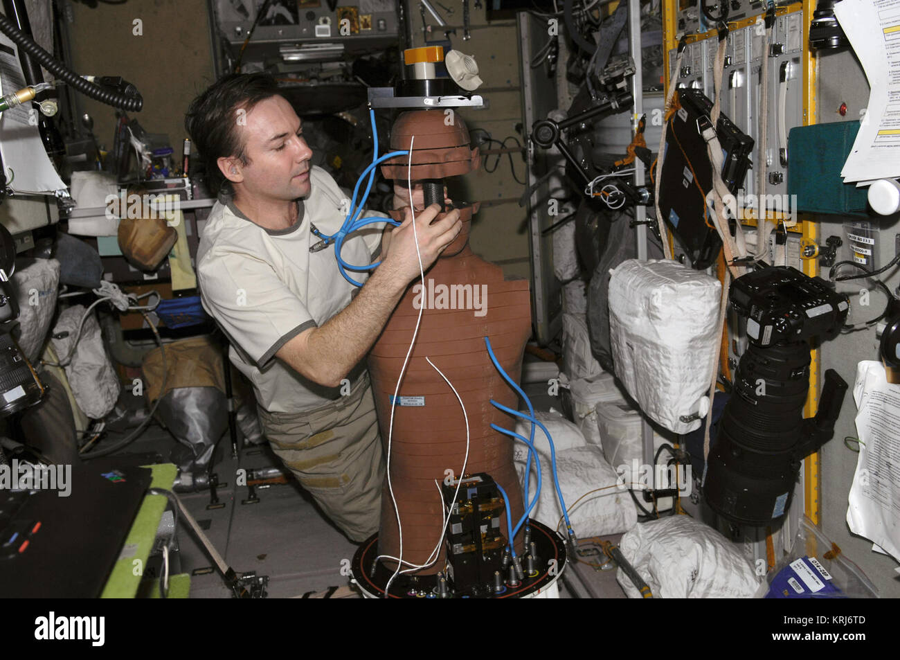 Expedition 18 - Yuri Lonchakov in Zvezda Stock Photo - Alamy