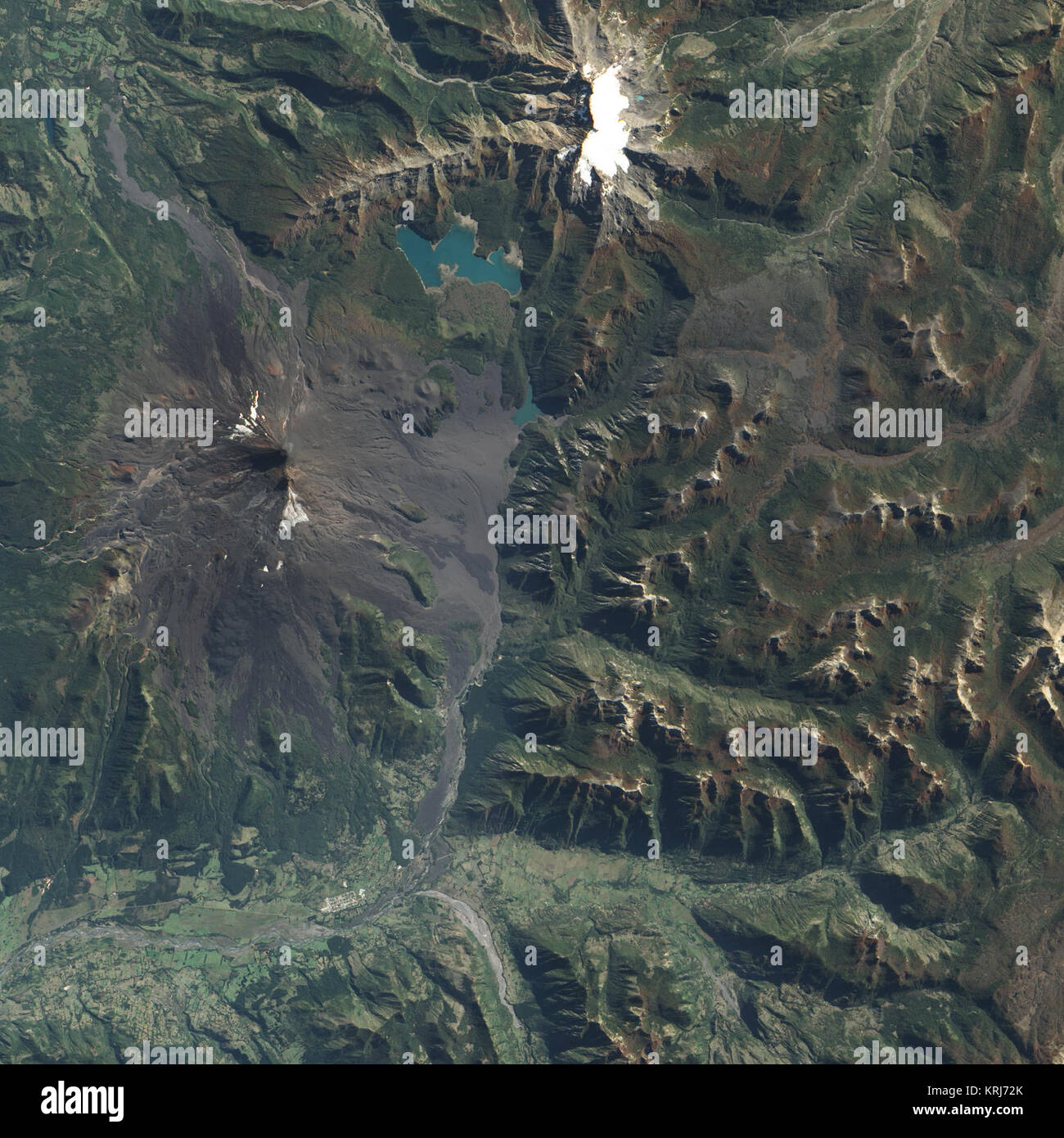 Eruption from Llaima Volcano, Chile Stock Photo - Alamy