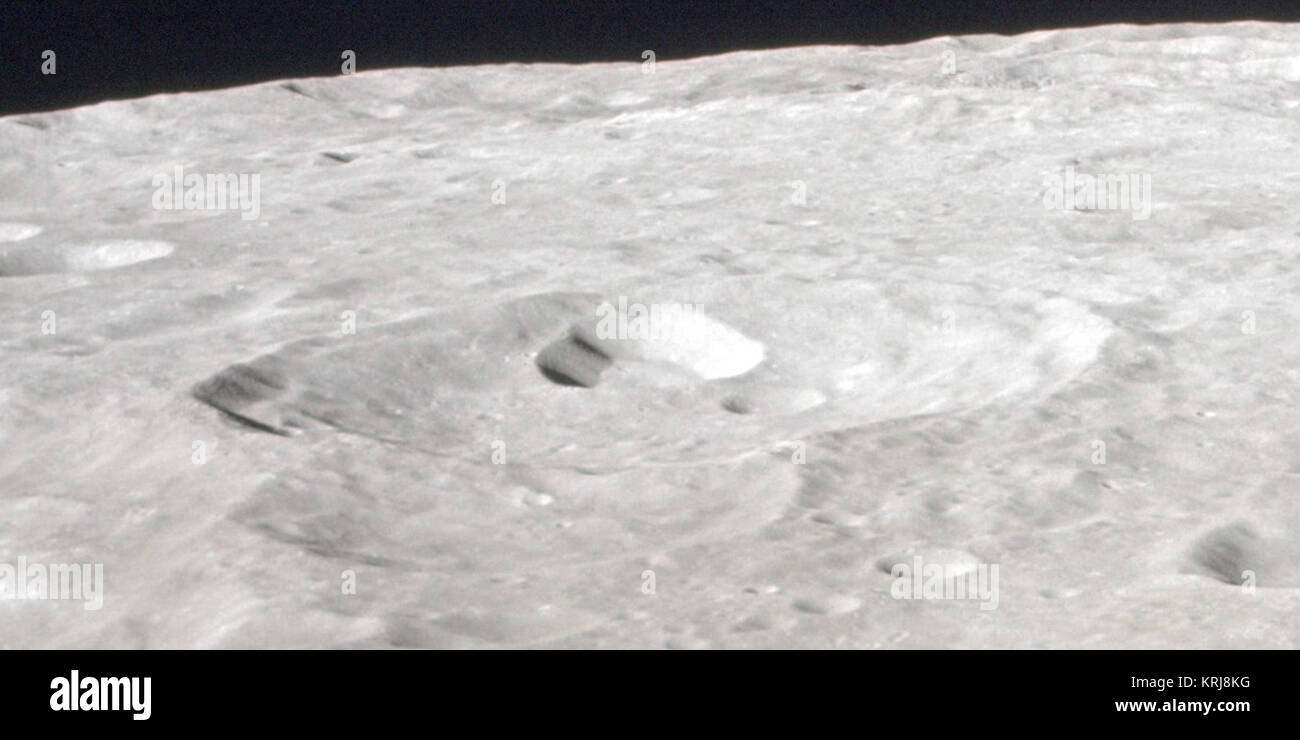 Abul Wafa crater AS12-51-7562 Stock Photo - Alamy