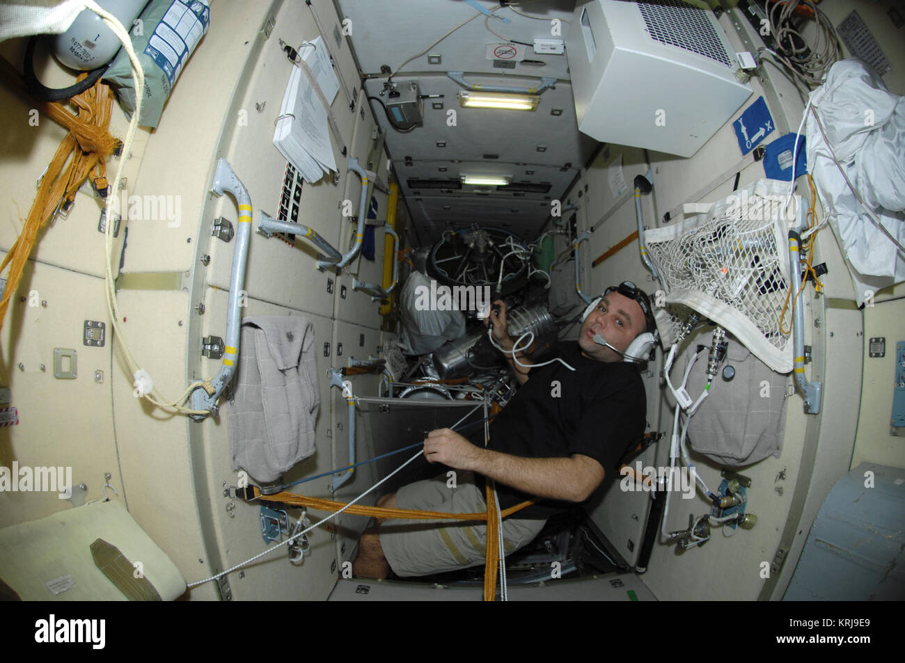 ISS-21 Maxim Suraev in the Zarya module Stock Photo - Alamy