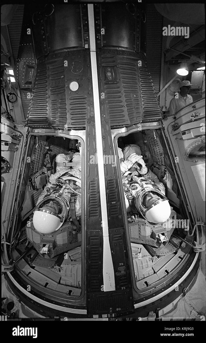 Simulate space Black and White Stock Photos & Images - Alamy