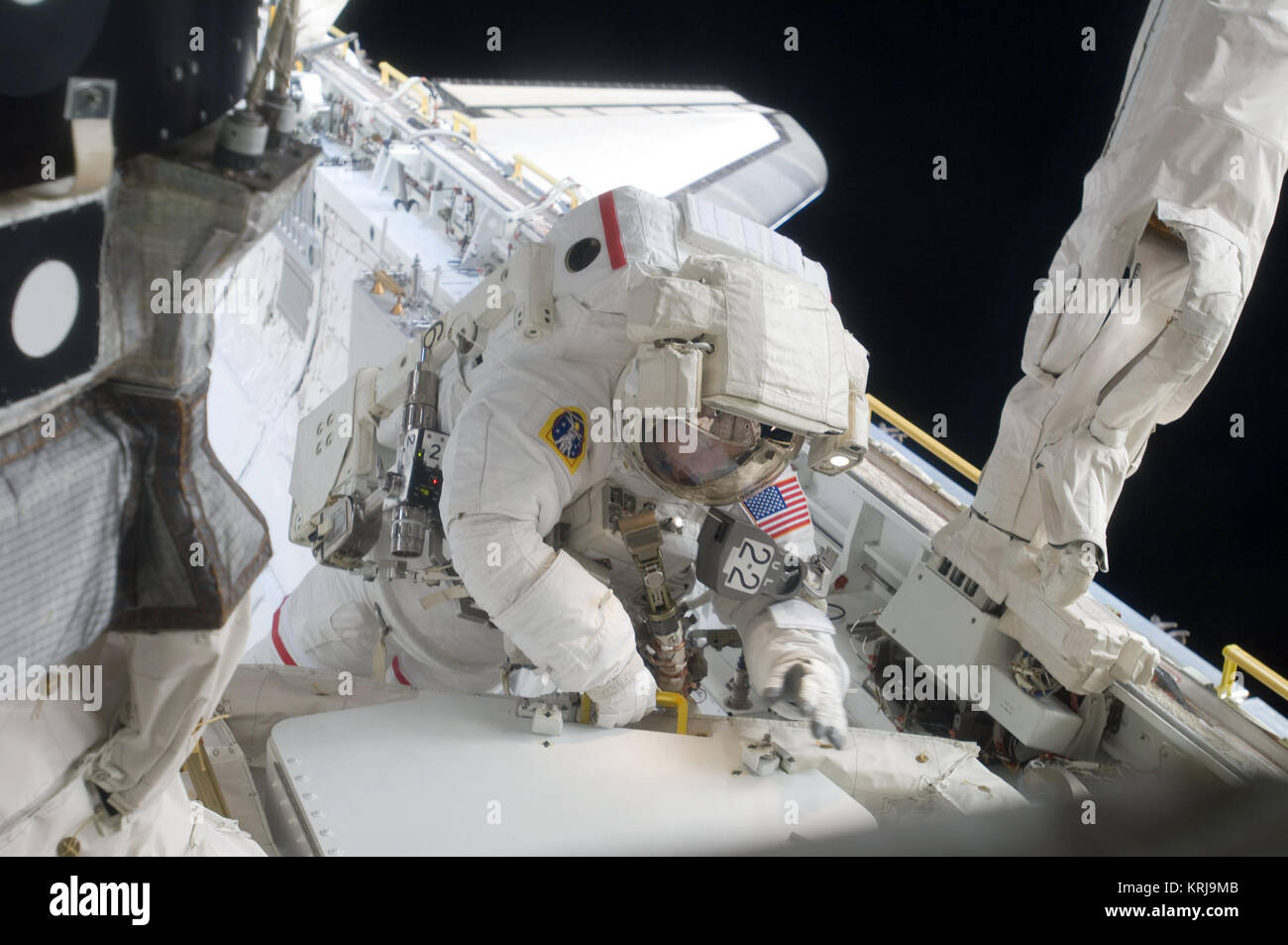 Sts 129 astronauts hi-res stock photography and images - Alamy
