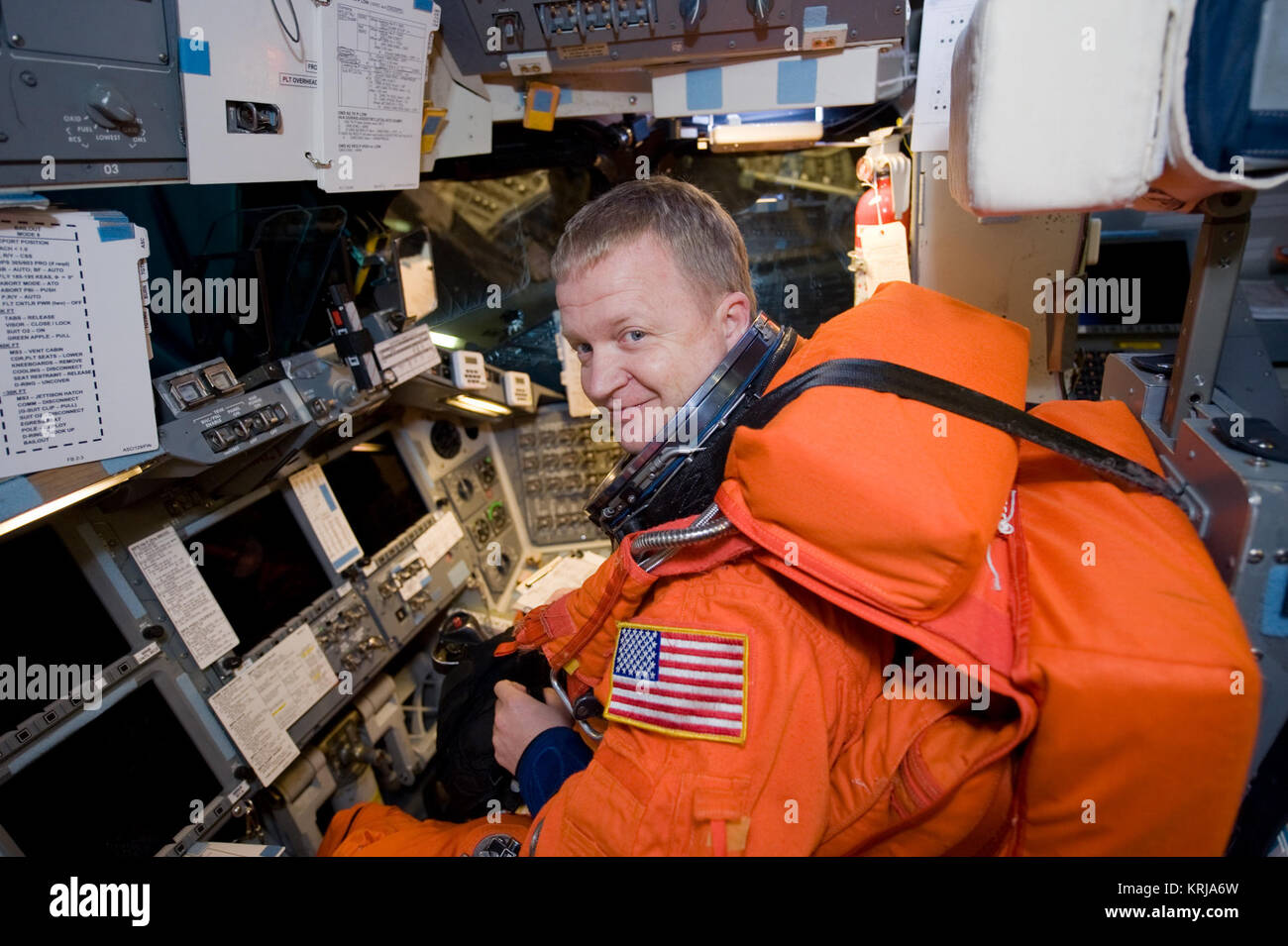 PHOTO DATE: 01-25-10 LOCATION: Bldg. 5 - Motion Base Simulator SUBJECT ...