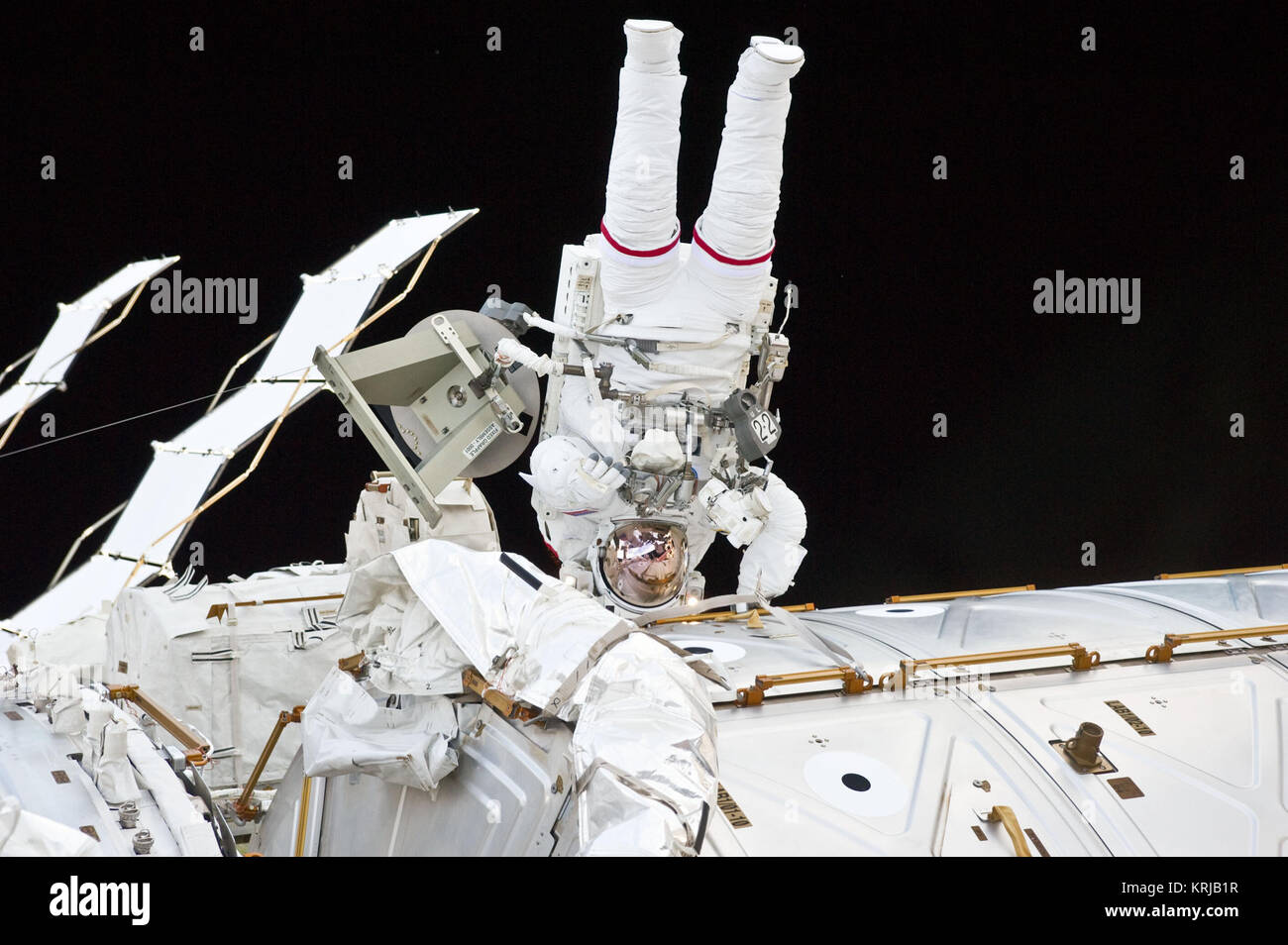 Mastracchio During STS-131 EVA 1 Stock Photo - Alamy