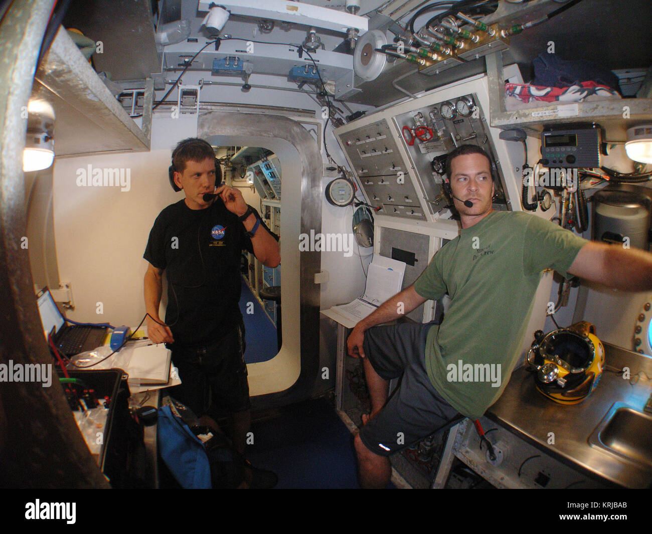 NEEMO 14 MD 1 NEEMO 14 Abercromby and Bender Stock Photo - Alamy