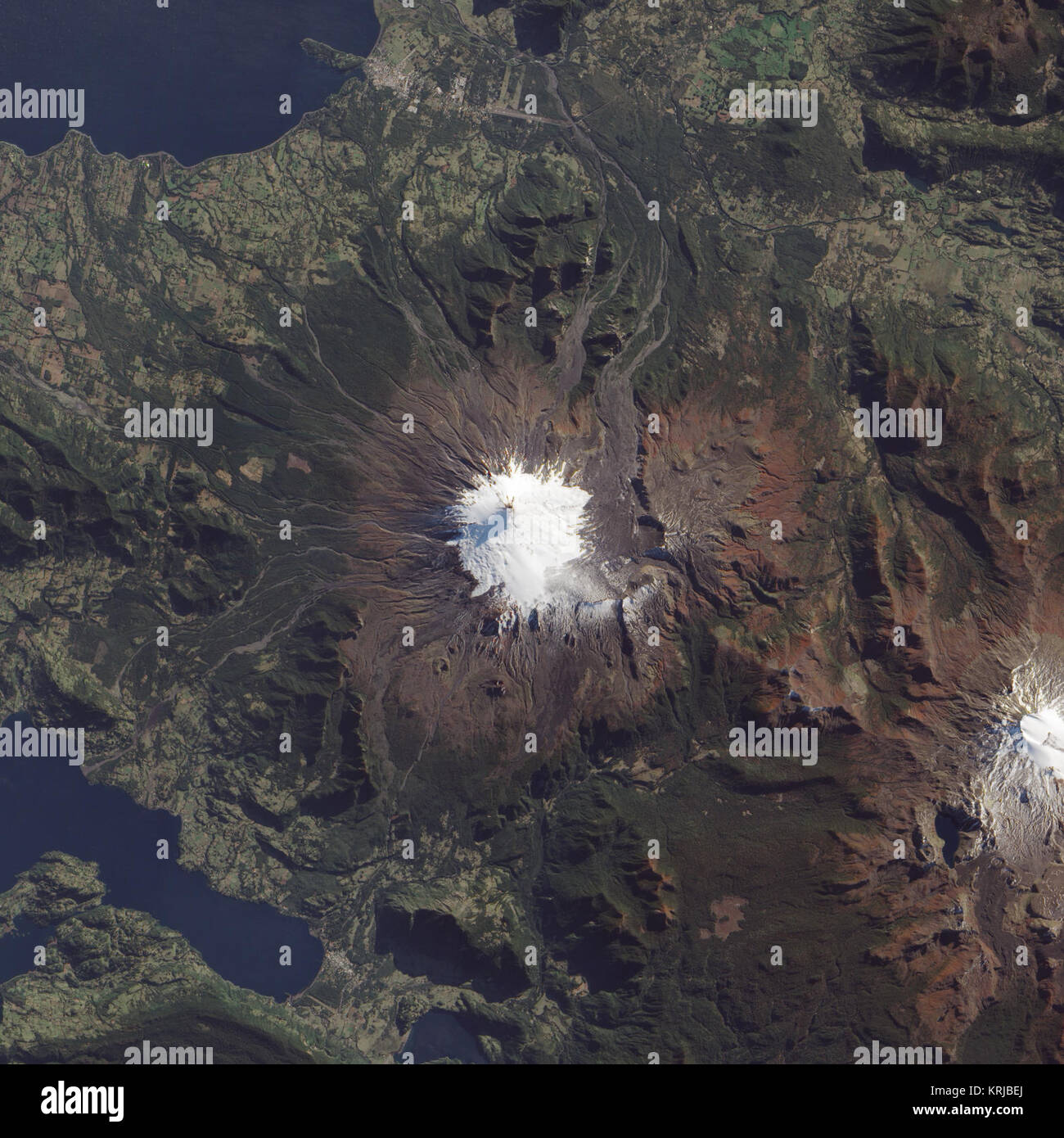 Volcan Villarrica, Southern Chile Stock Photo - Alamy