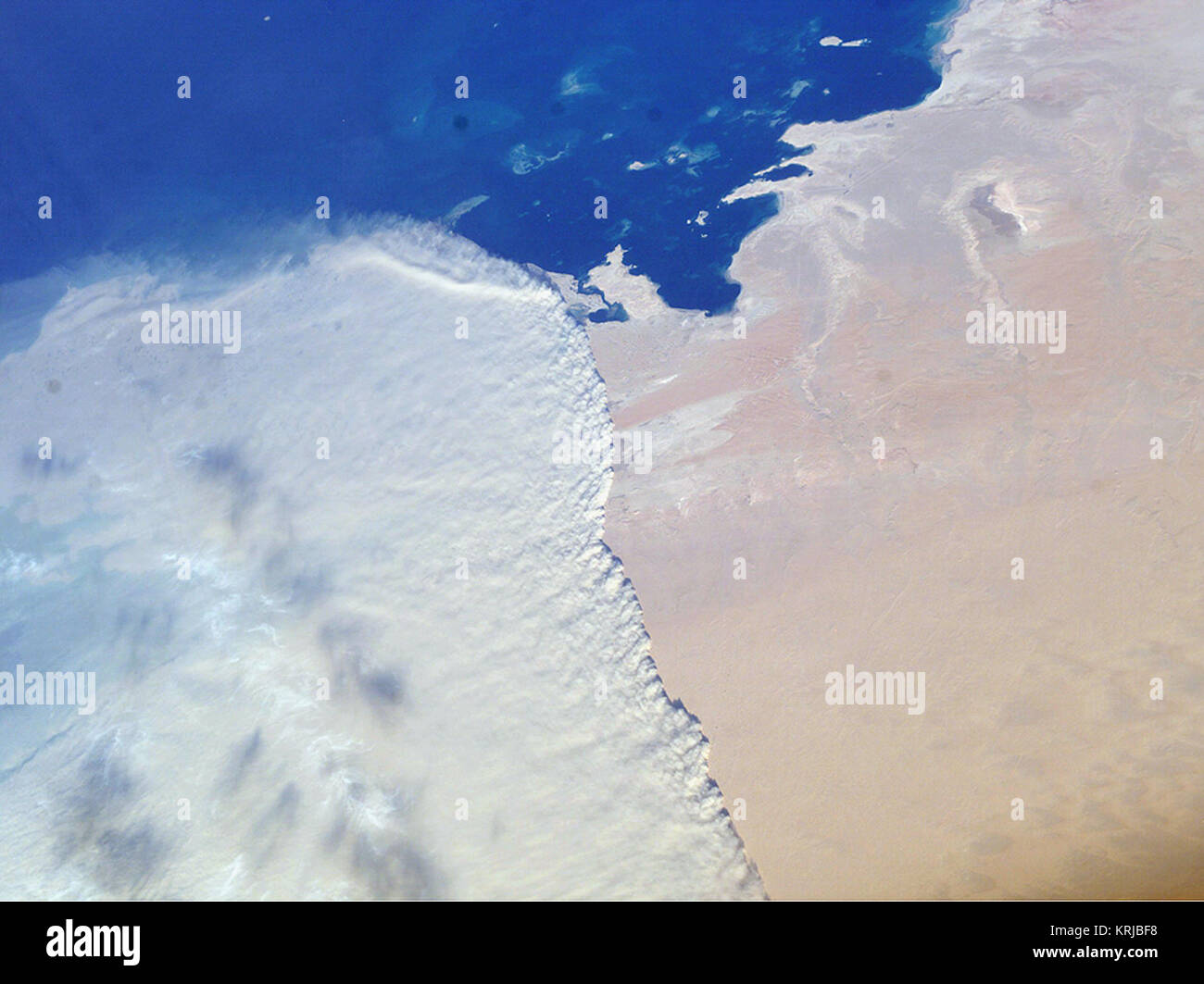 Qatar at night nasa hi-res stock photography and images - Alamy