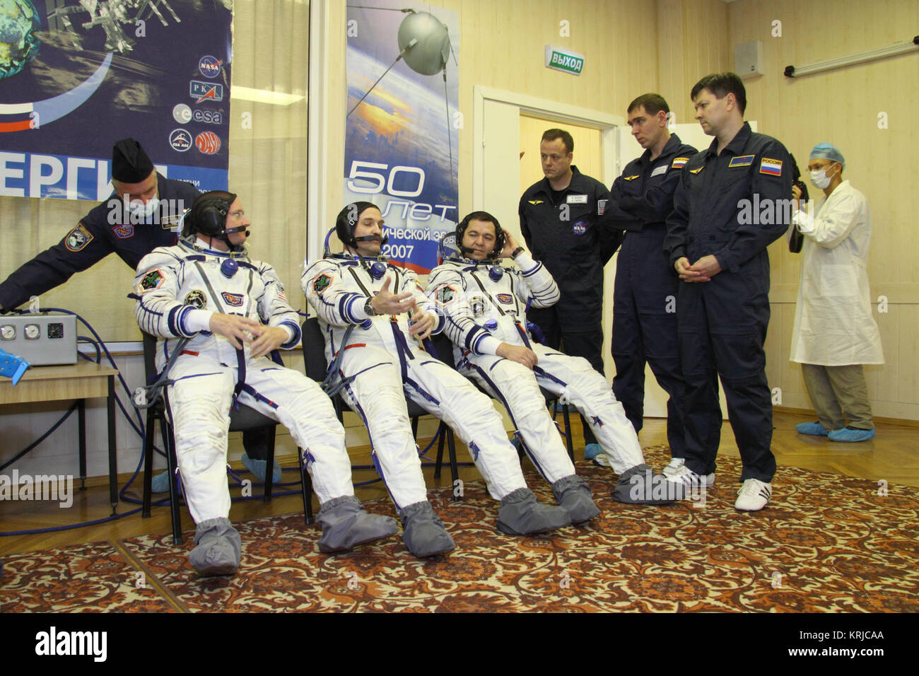 At the Baikonur Cosmodrome in Kazakhstan, Expedition 25 Flight ...