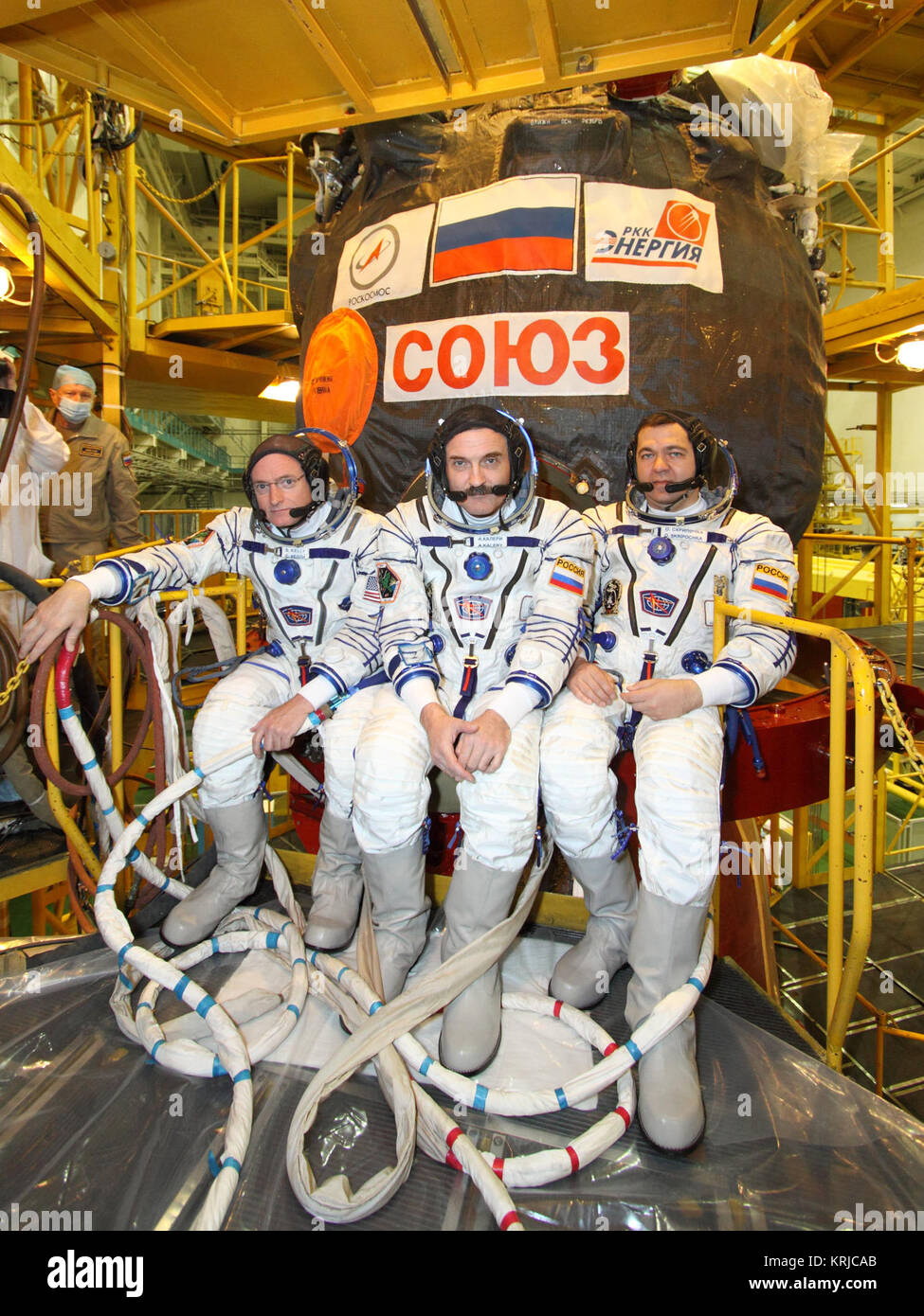 At the Baikonur Cosmodrome in Kazakhstan, Expedition 25 Flight ...
