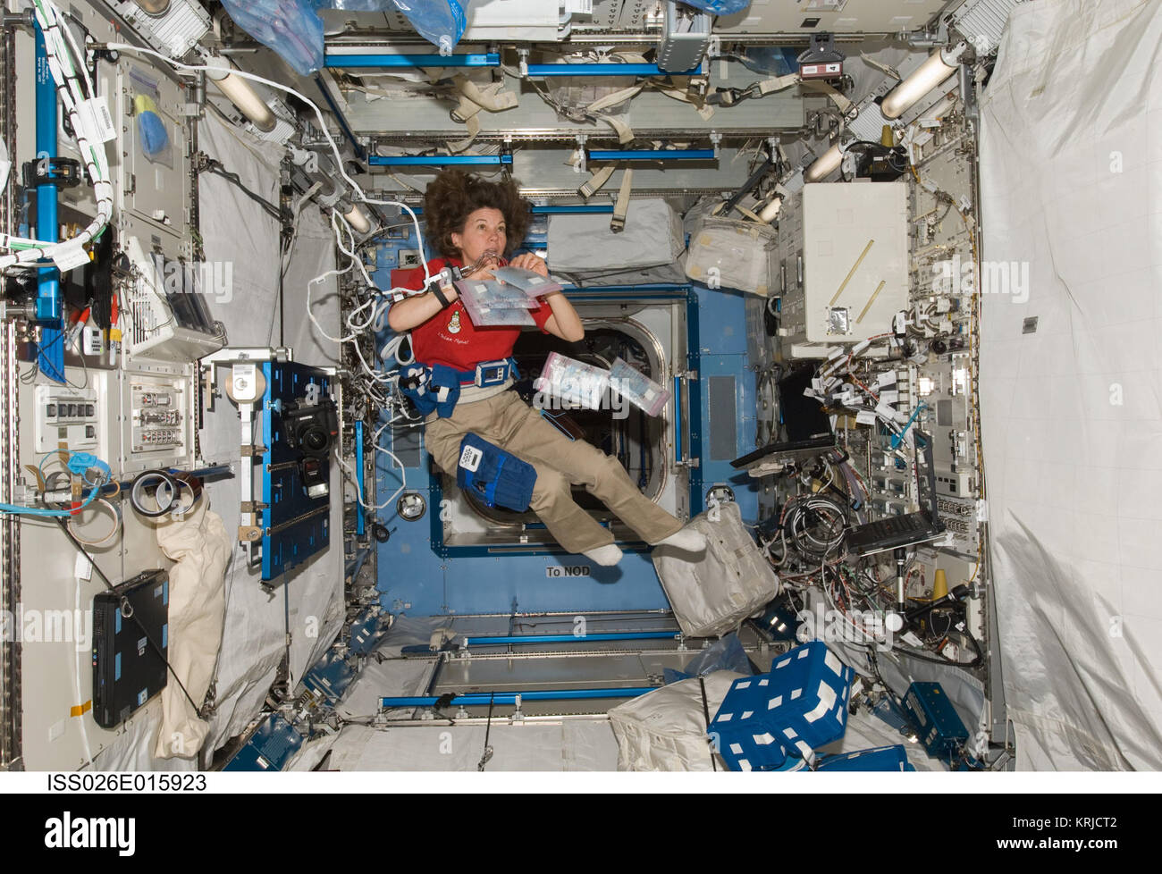 Astronaut catherine cady coleman hi-res stock photography and images ...