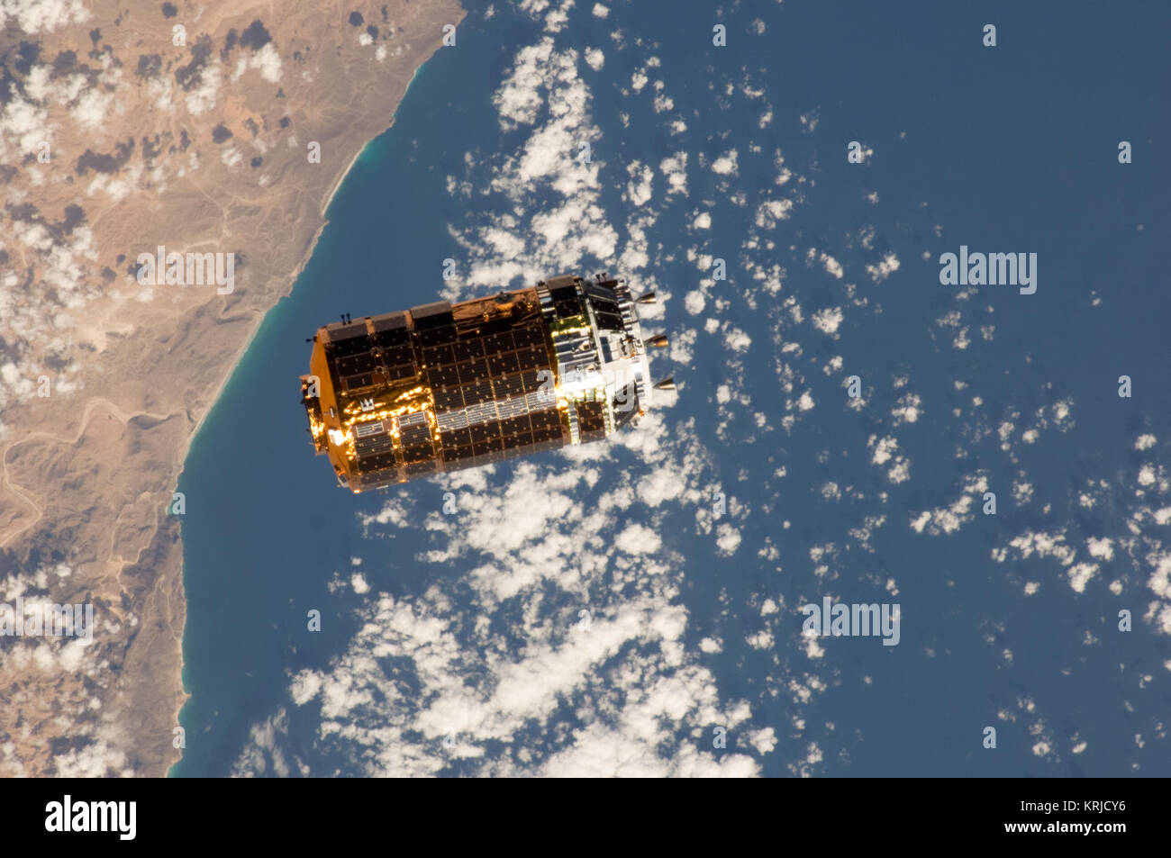 HTV-2 Kounotori 2 approaches the ISS 3 Stock Photo - Alamy