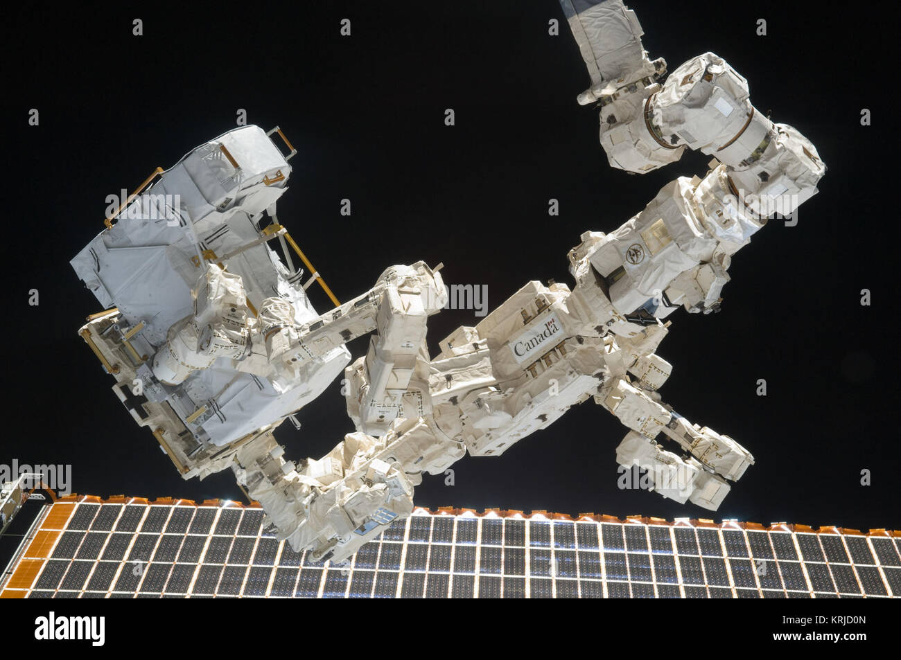 Dextre (SPDM) with Flex Hose Rotary Coupler - ISS026E024422 Stock Photo ...