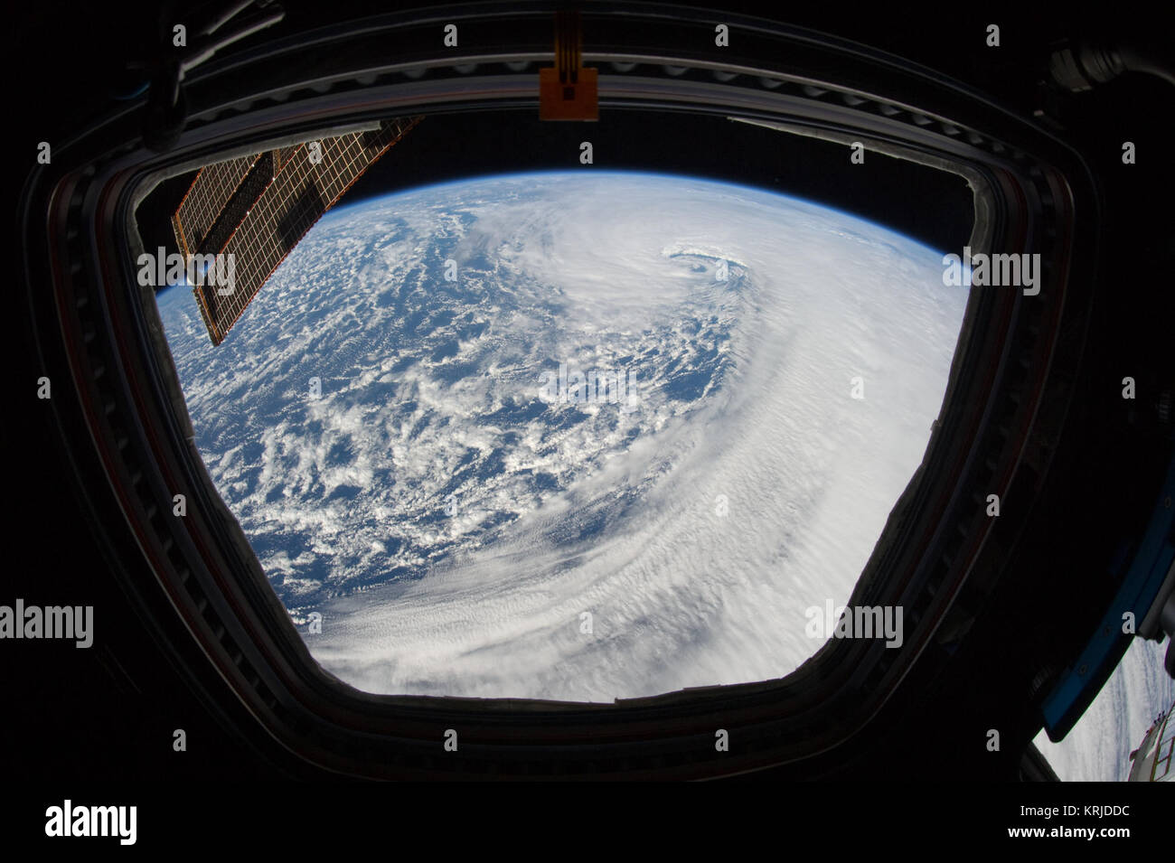 Small Low Pressure System Northeastern Pacific Stock Photo - Alamy