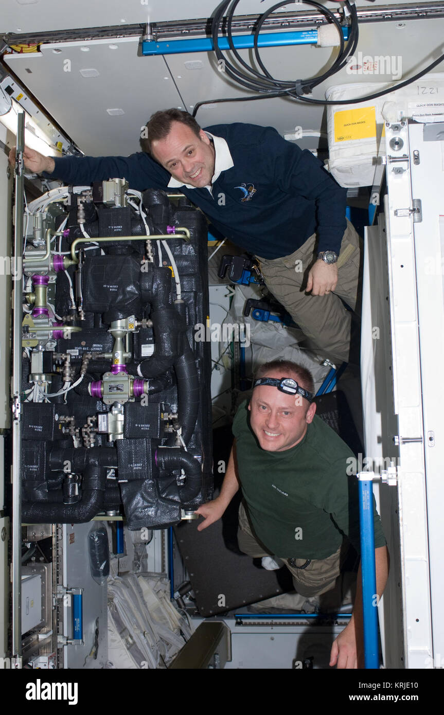 Carbon dioxide removal technology hi-res stock photography and images ...