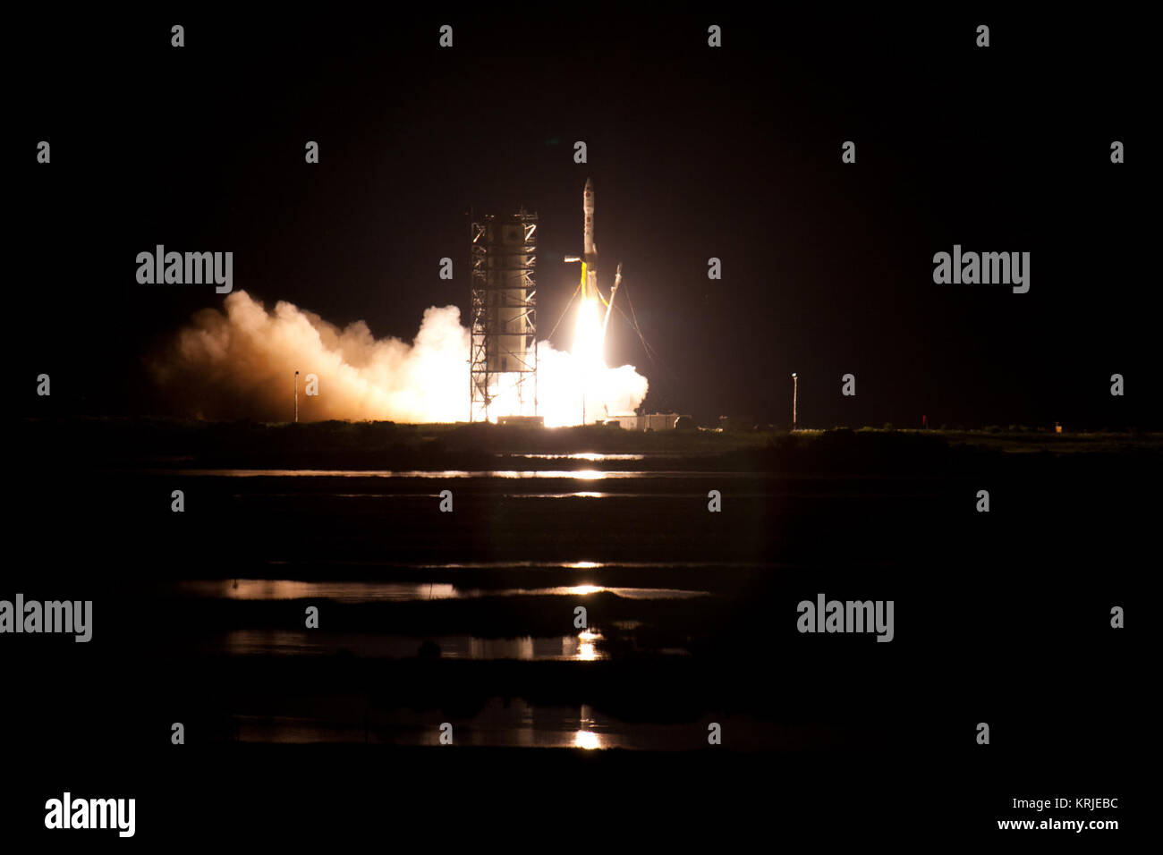 Minotaur rocket hi-res stock photography and images - Alamy