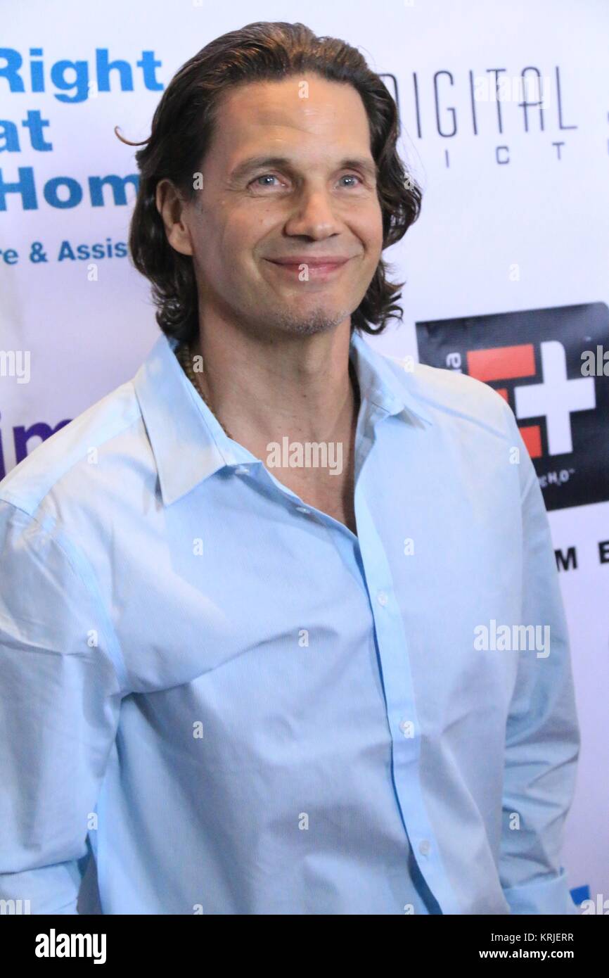 'Broken Memories' - Alzheimer's Greater Los Angeles Benefit - Premiere ...