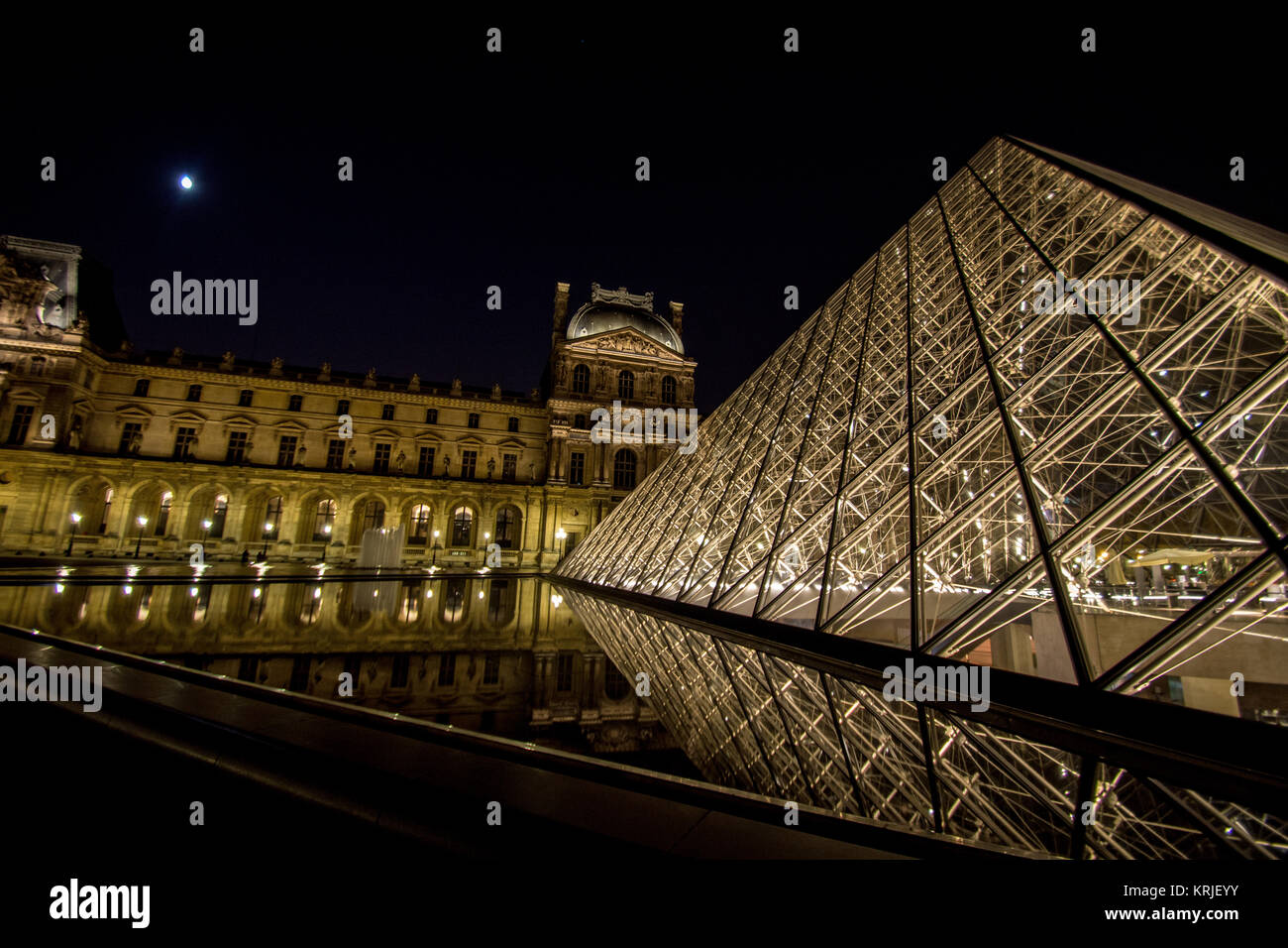 Louvre Museum and the Pyramid, Paris, France Stock Photo - Alamy