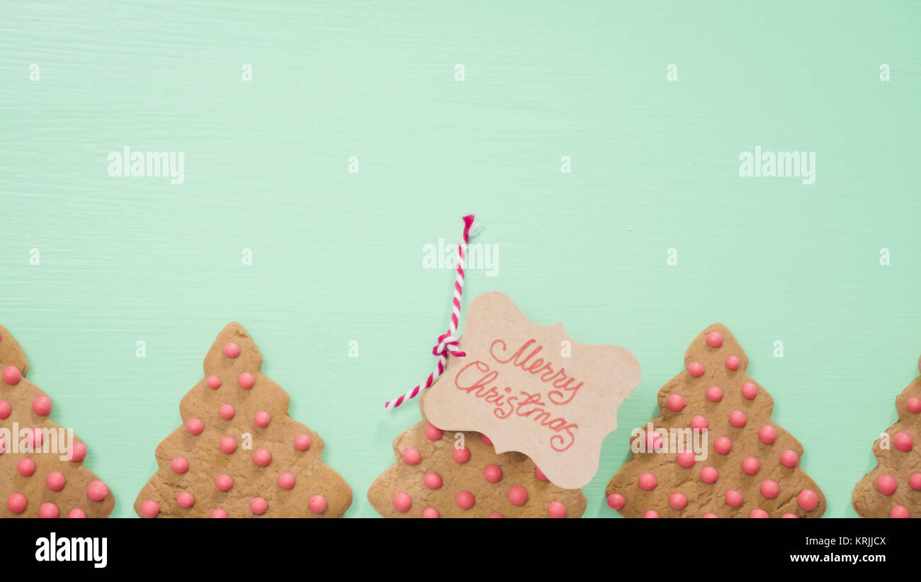 Packaging traditional home made gingerbread cookies as food gifts Stock ...