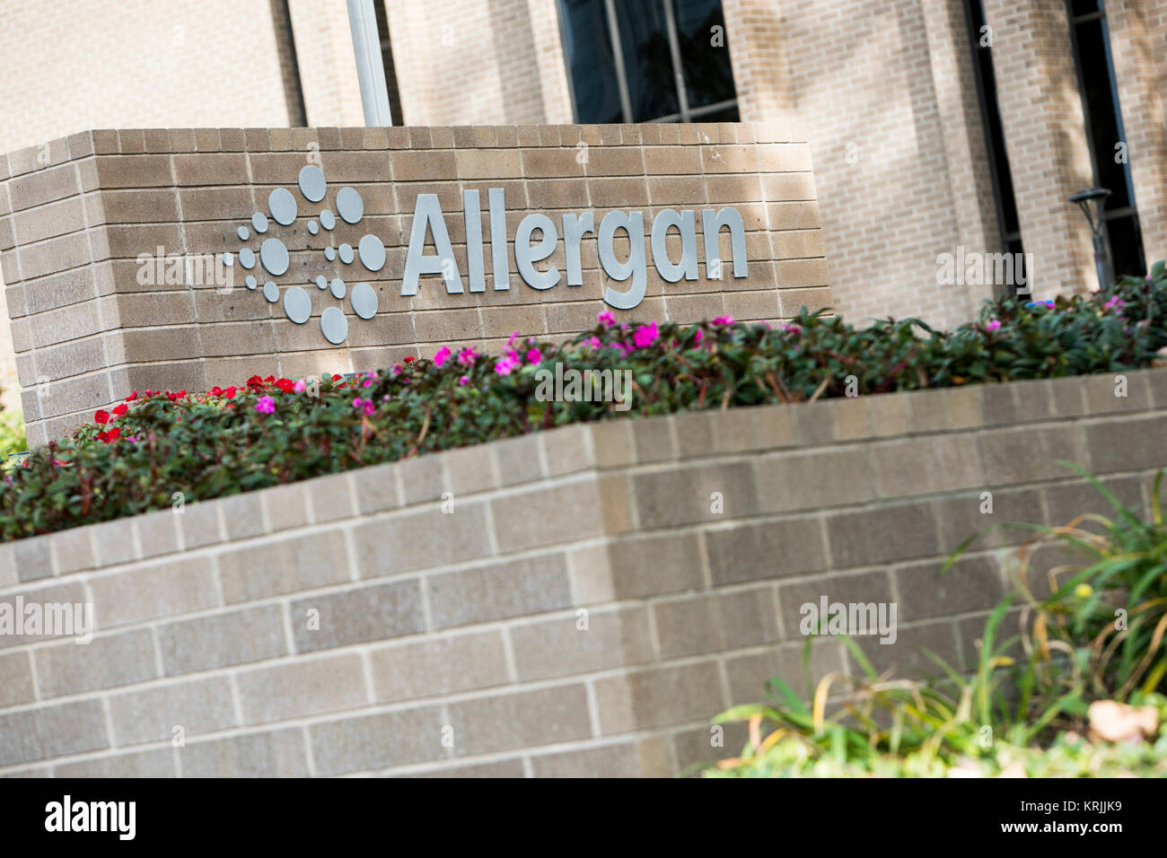 Allergan hi-res stock photography and images - Alamy