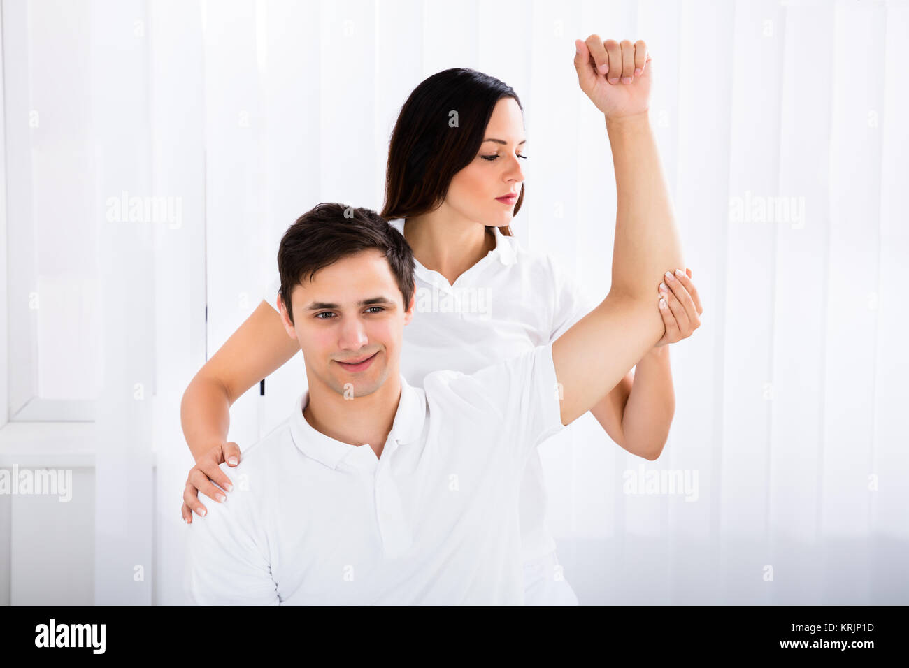 Masseur Giving Massage To Man Stock Photo - Alamy