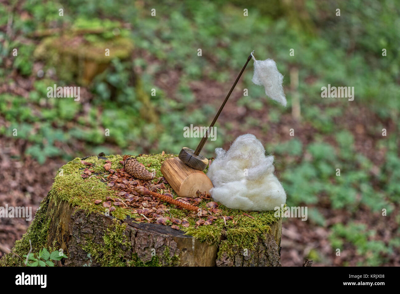 Wood turners work hi-res stock photography and images - Alamy