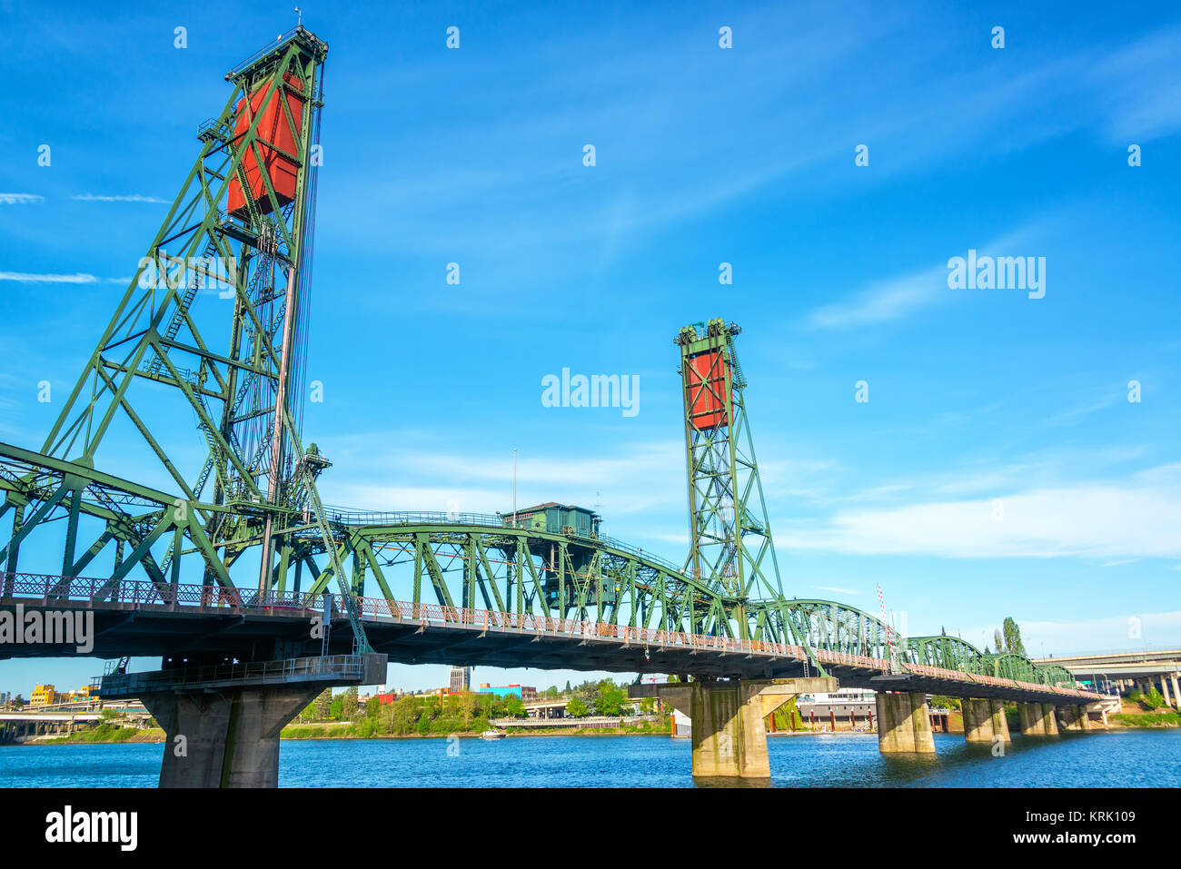 Hawthorne Bridge View Stock Photo - Alamy