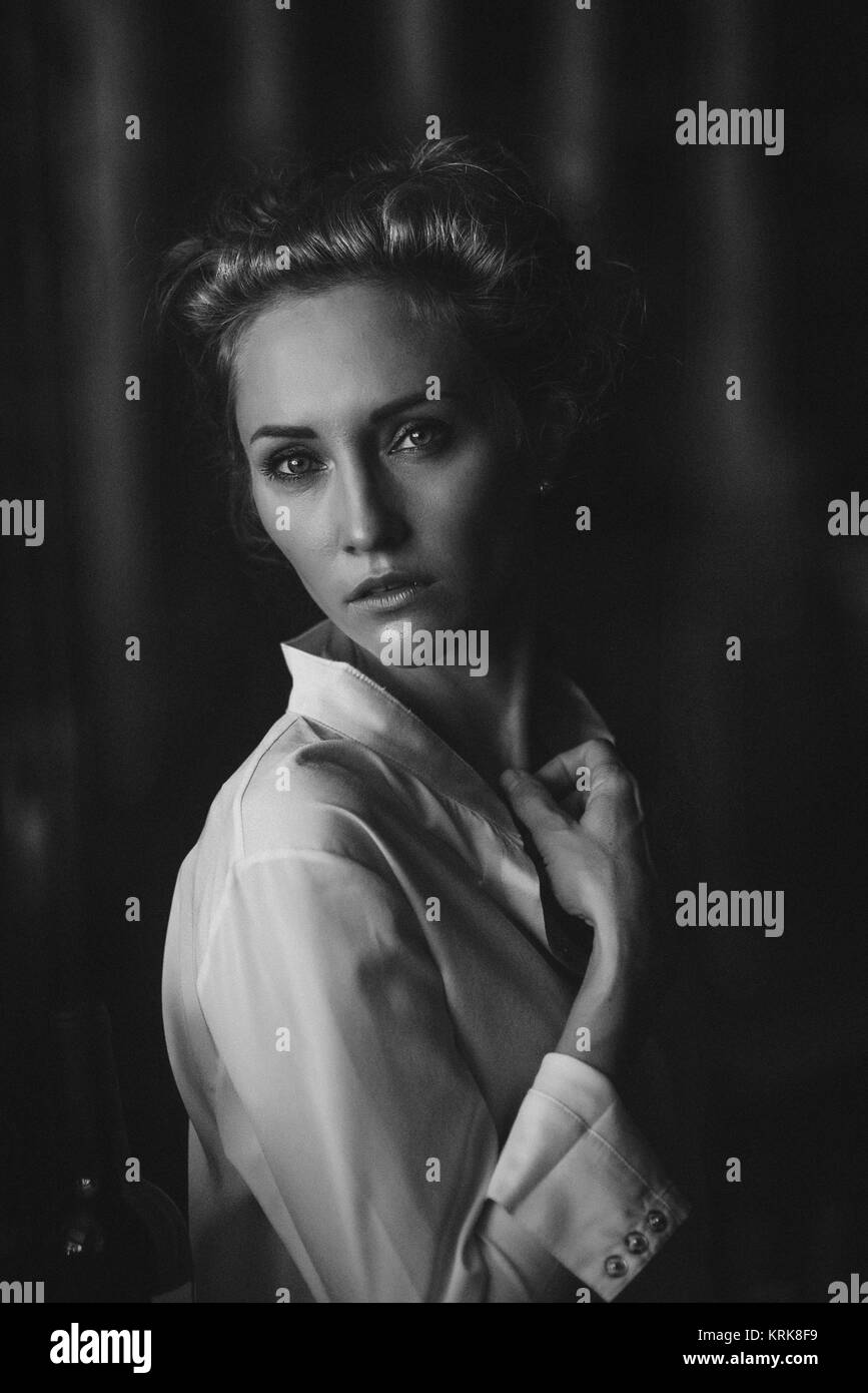 Female caucasian adult side view Black and White Stock Photos & Images ...