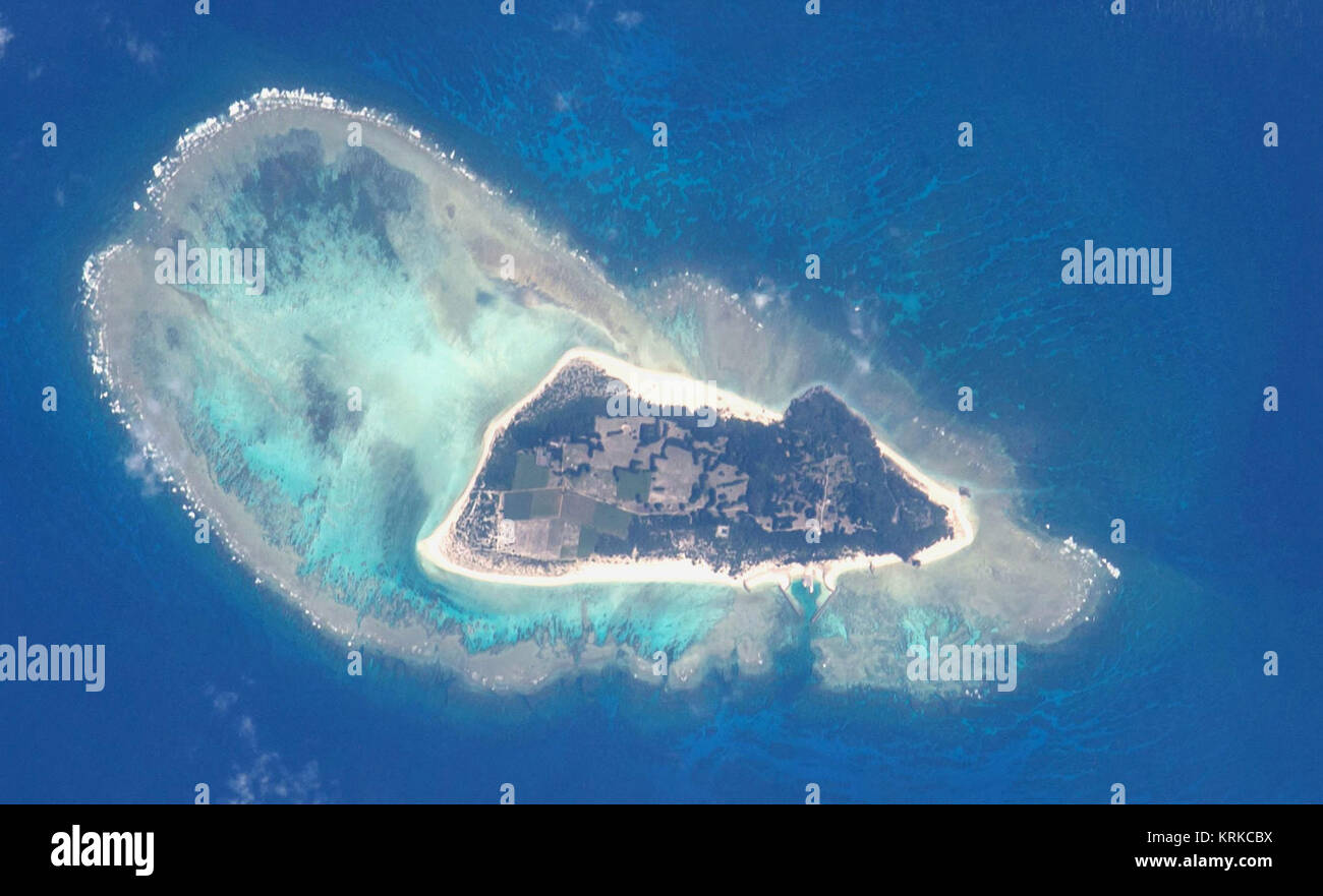Tarama island hi-res stock photography and images - Alamy