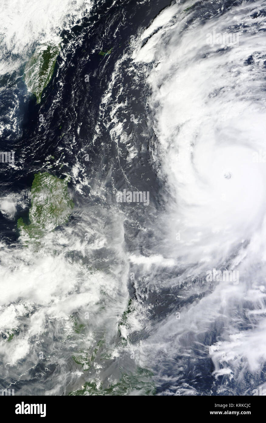Typhoon sanba hi-res stock photography and images - Alamy